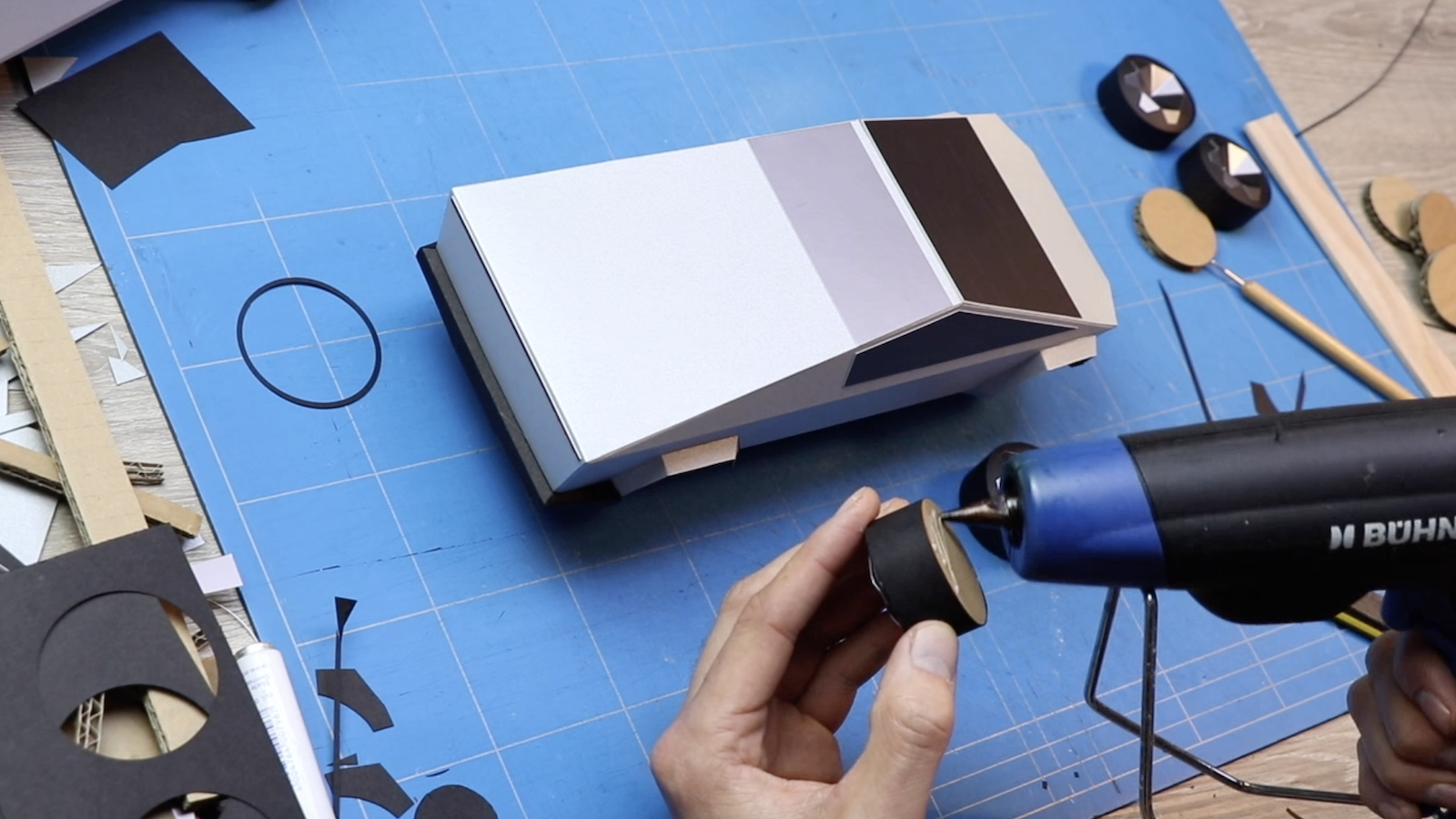 Tesla Cybertruck DIY Made of Paper! :) : 9 Steps (with Pictures ...