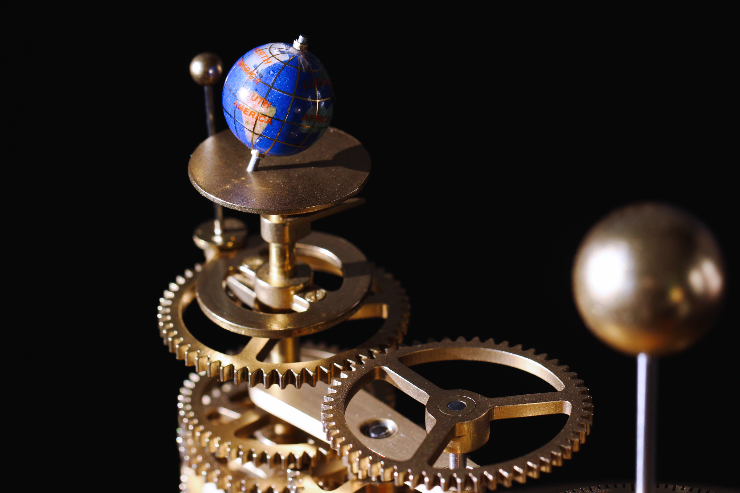 Orrery (Earth, Moon, and Sun) : 28 Steps (with Pictures) - Instructables