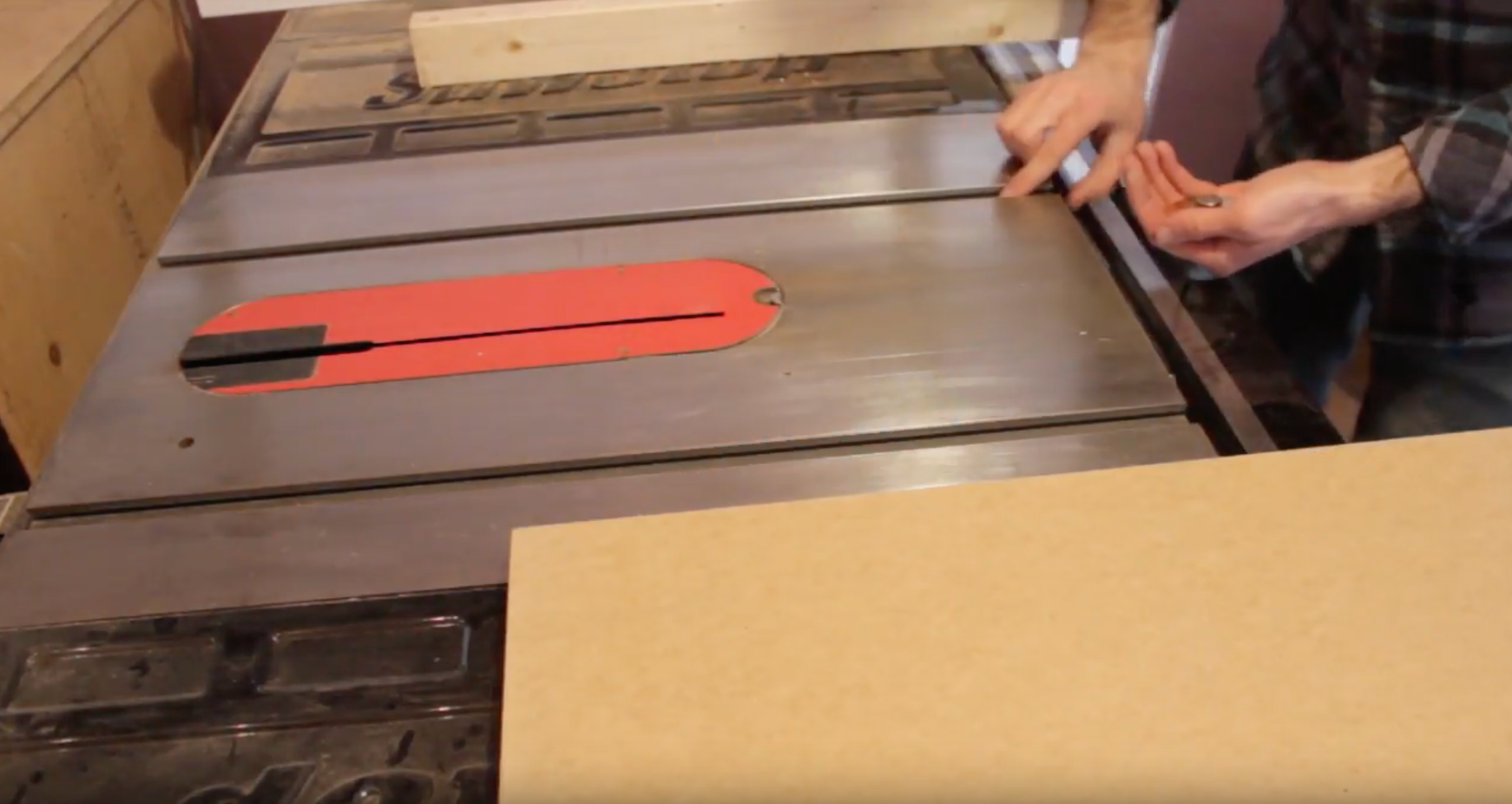 How to Make a Crosscut Sled : 7 Steps (with Pictures) - Instructables