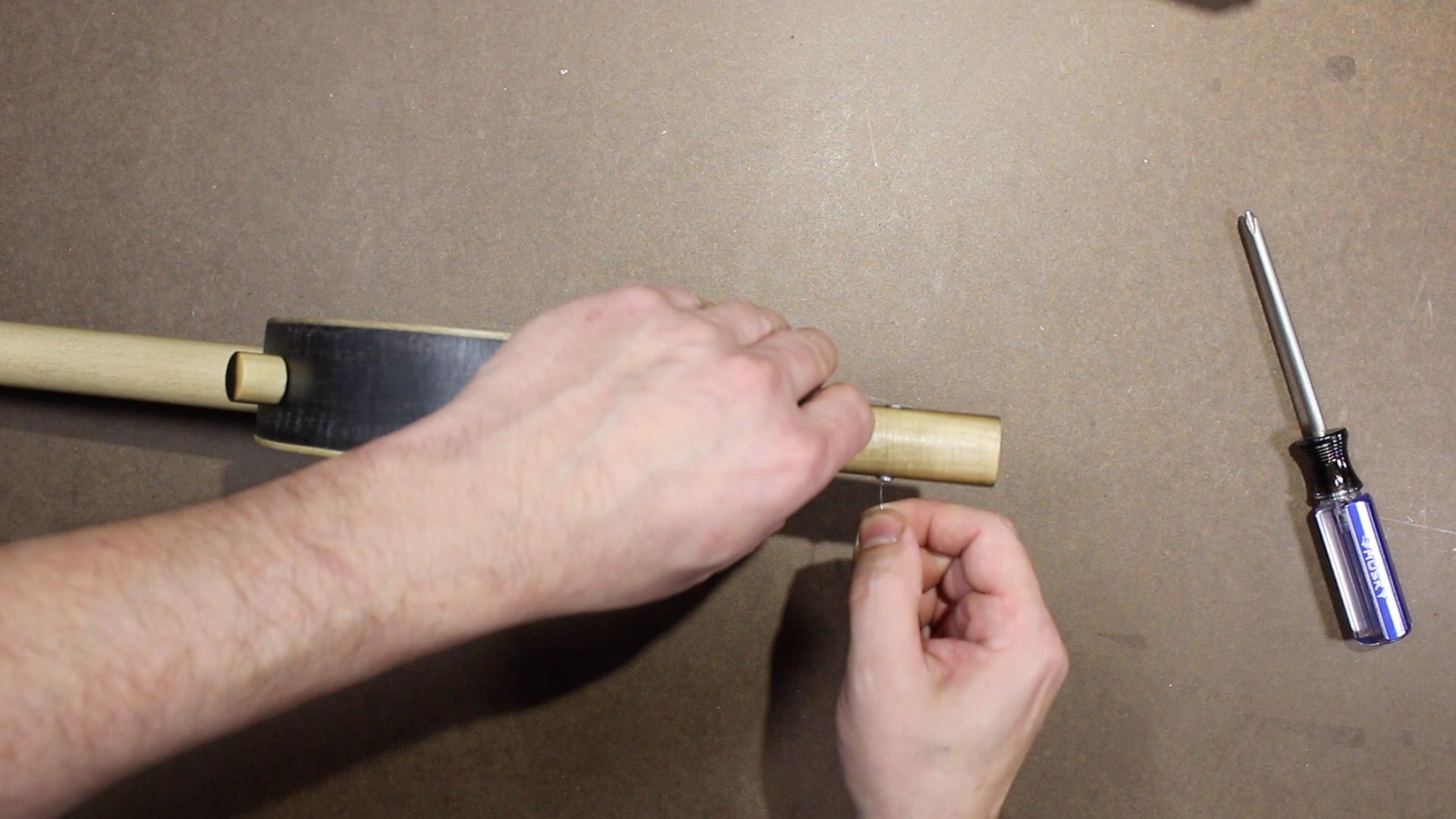 Diddley Bow : 17 Steps (with Pictures) - Instructables