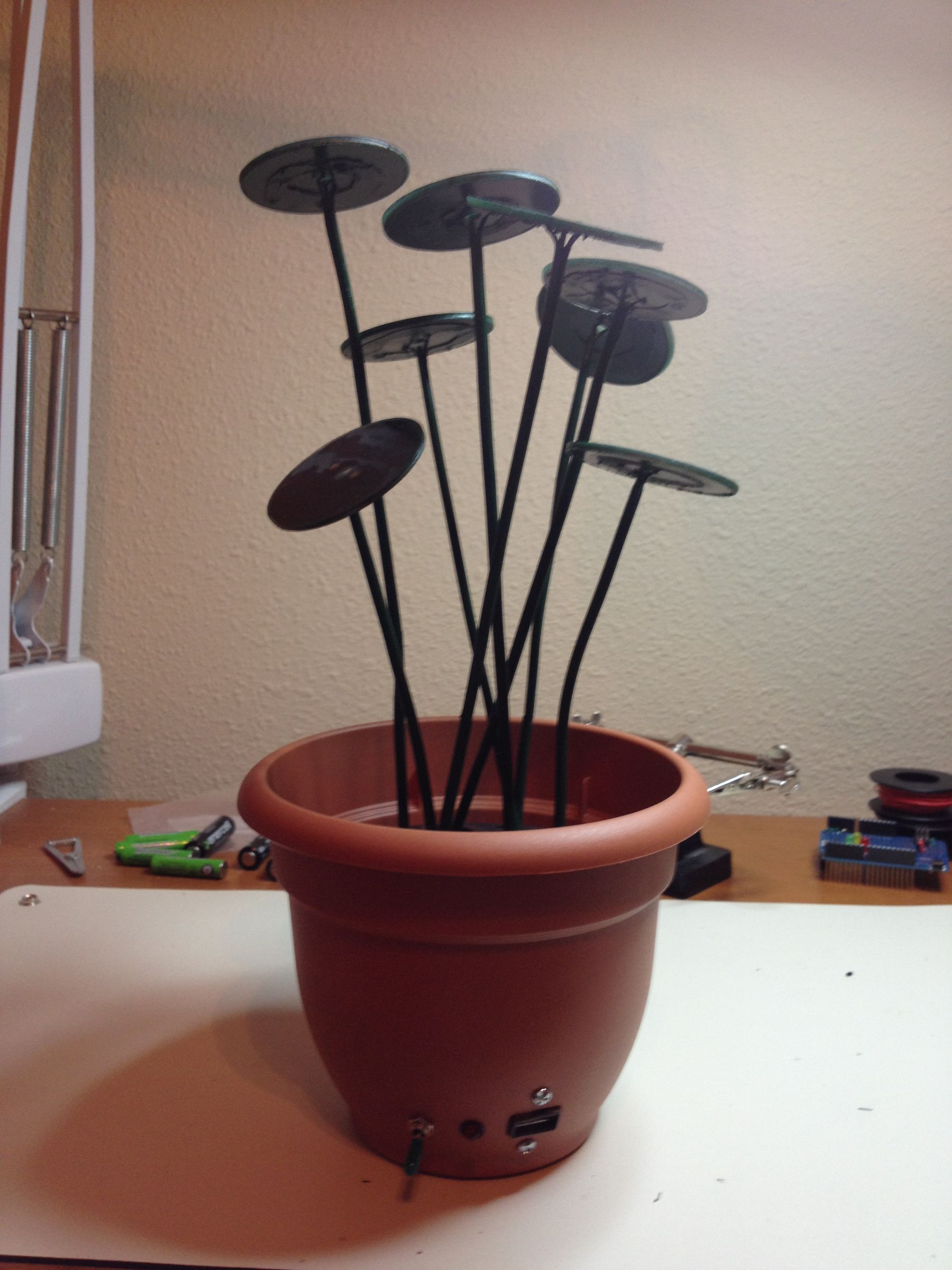 Solar Shrub : 7 Steps (with Pictures) - Instructables