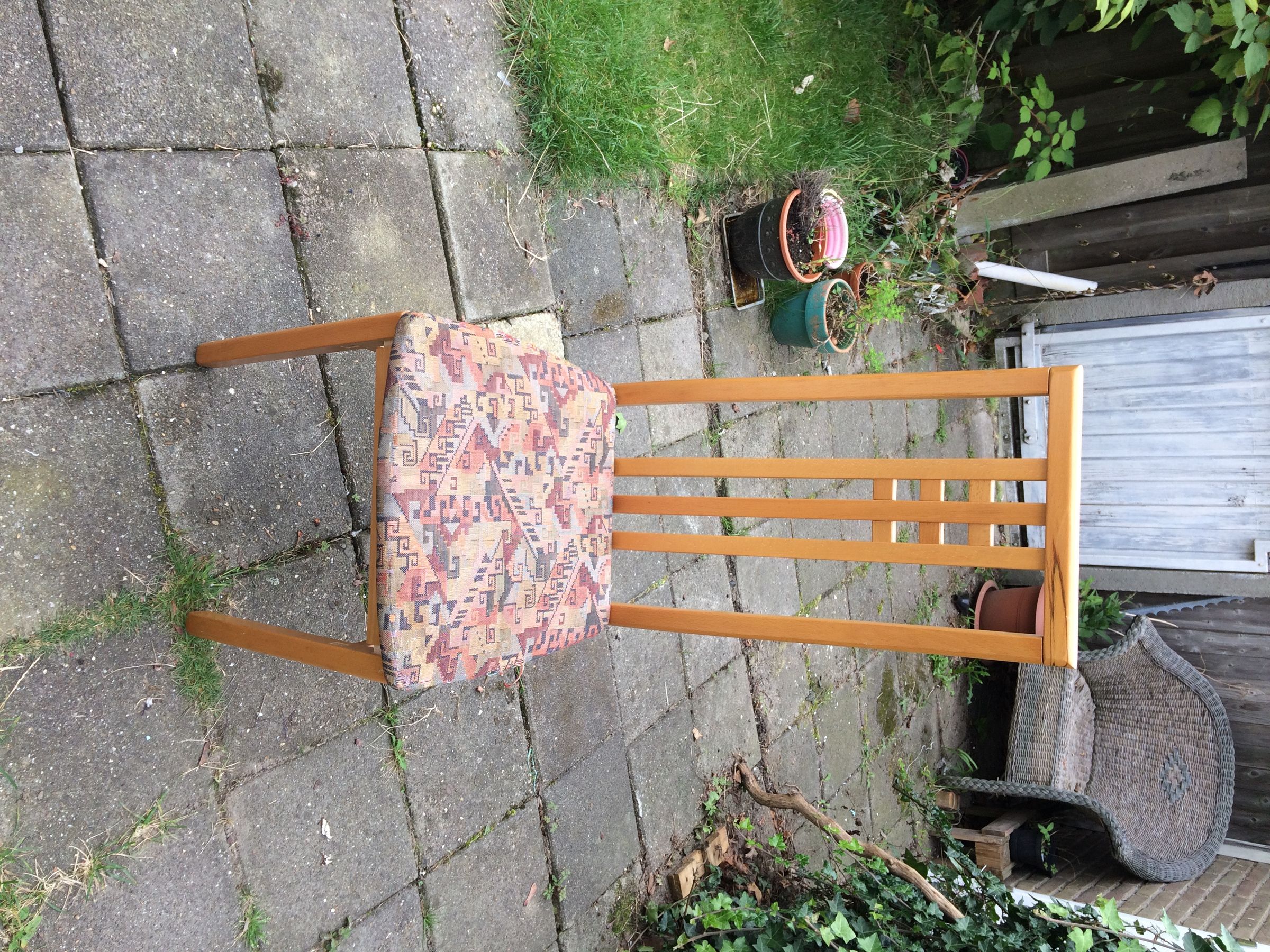 Scratching Chair : 4 Steps (with Pictures) - Instructables