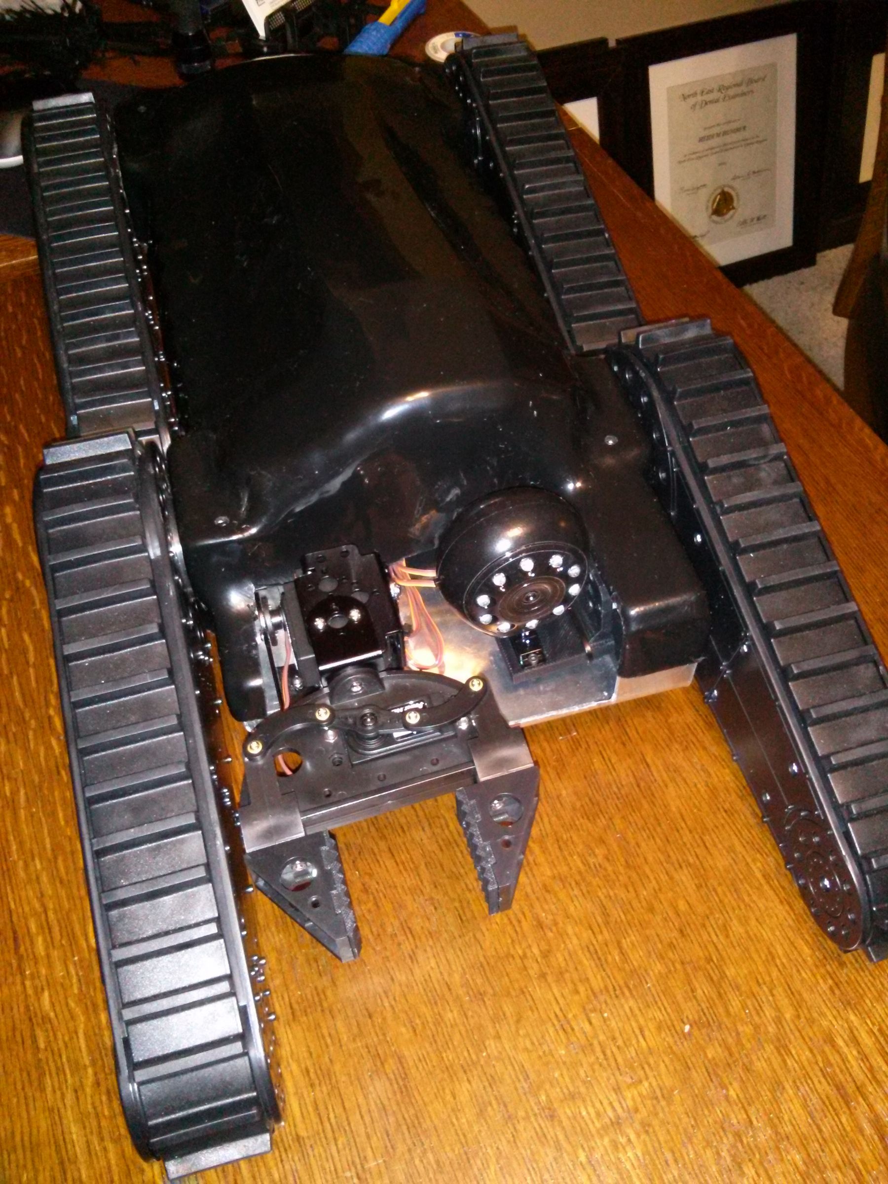 Quad Track Arduino Robot : 11 Steps (with Pictures) - Instructables