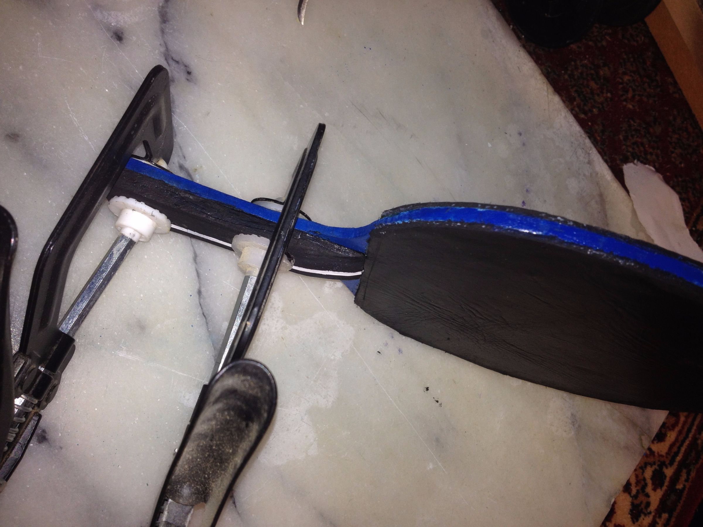 Leather / Rubber Table Tennis Bat : 4 Steps (with Pictures) - Instructables