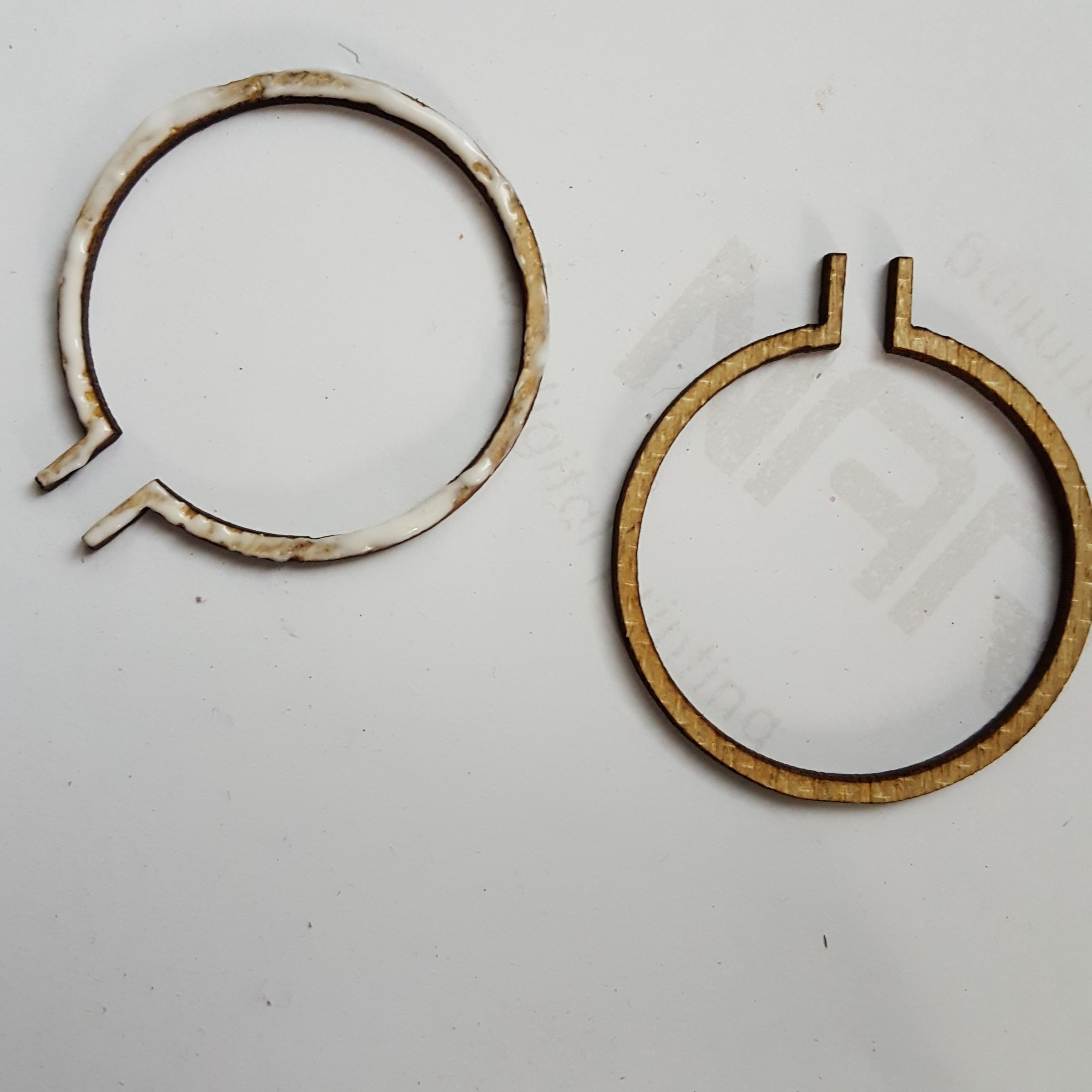 Pocket Sized Embroidery Hoop. : 5 Steps (with Pictures) - Instructables