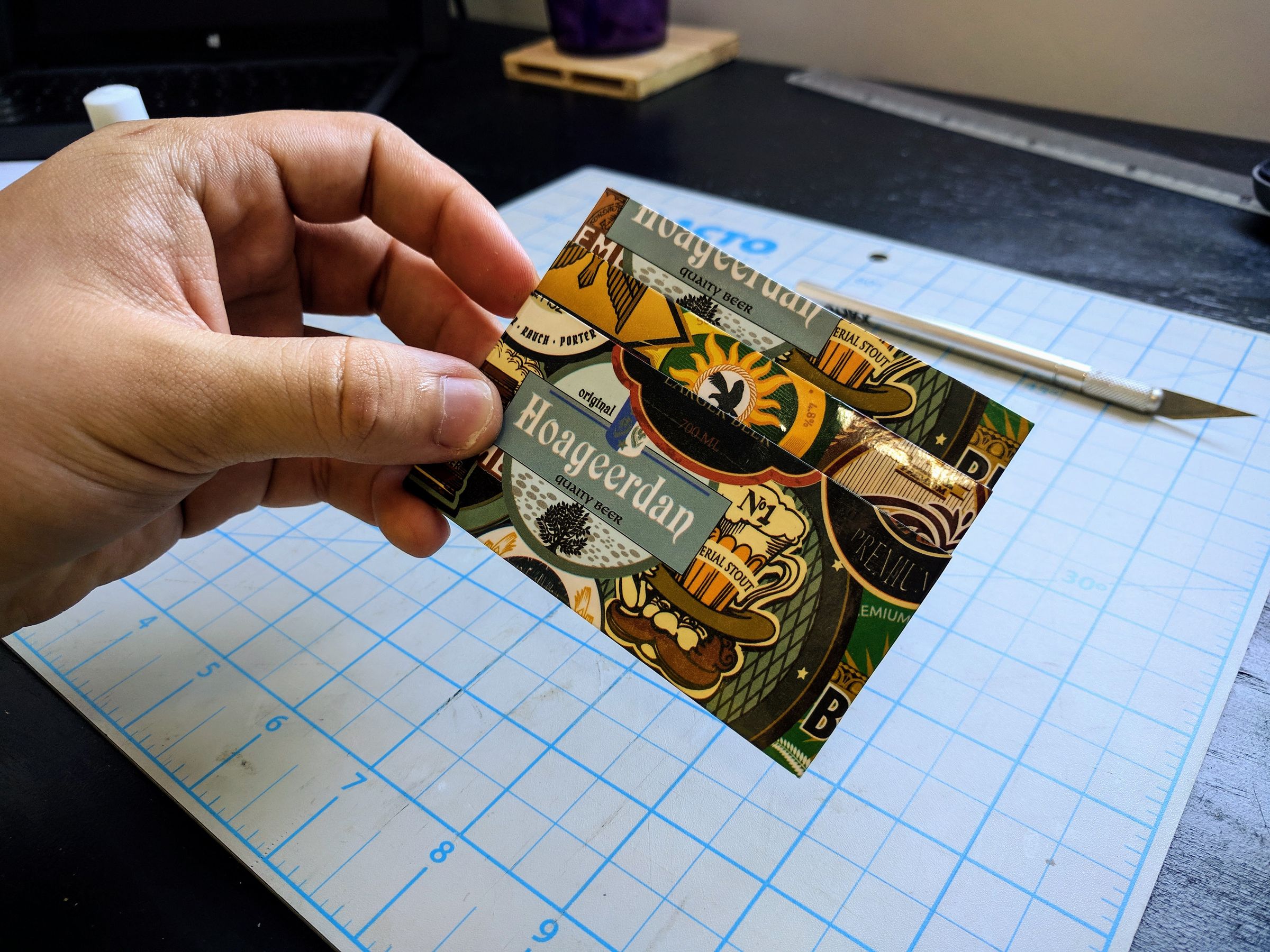 Minimalist Plastic Paper Wallet and Card Holder : 9 Steps (with ...