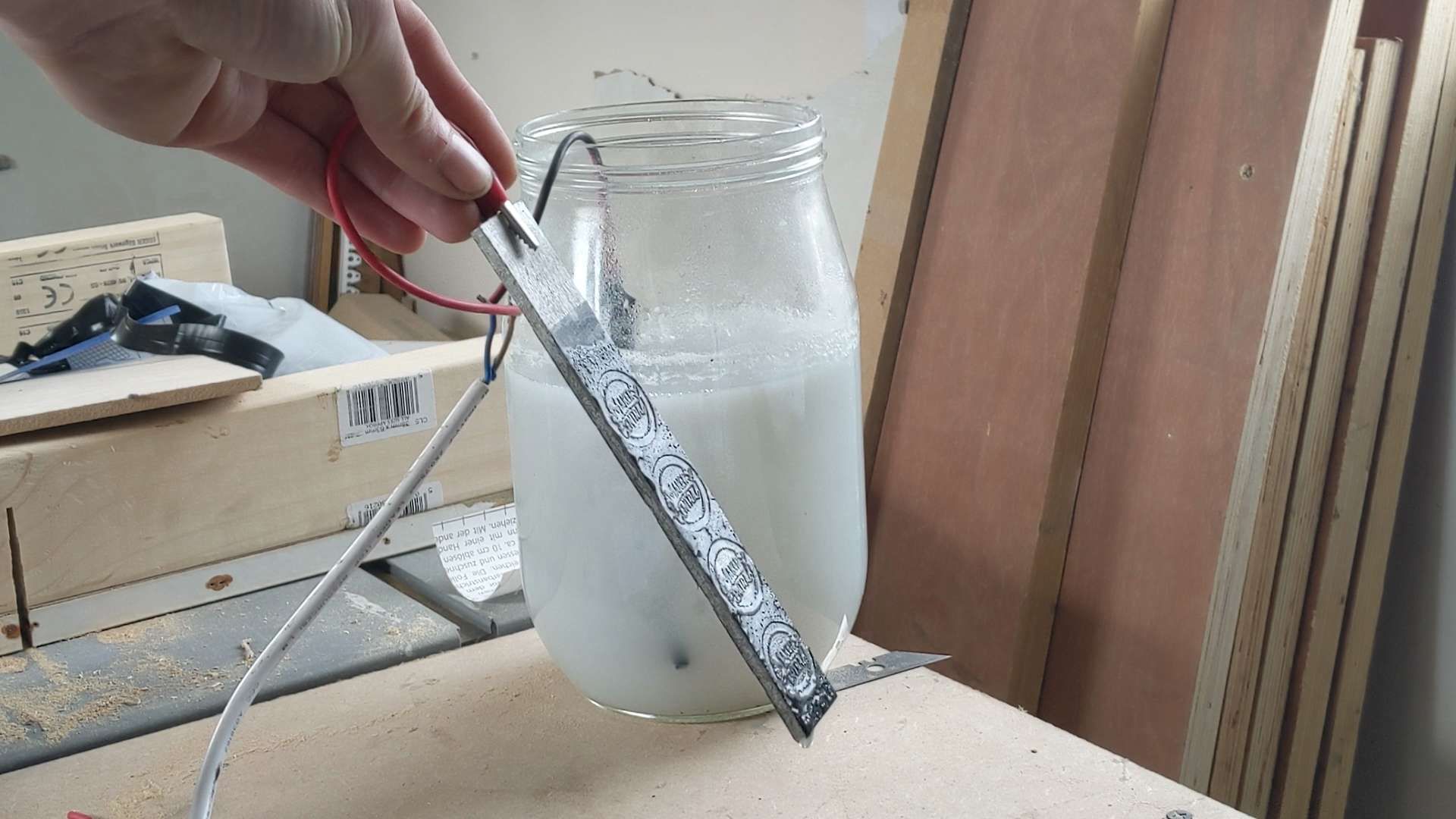 Electro-etching Aluminium : 5 Steps - Instructables