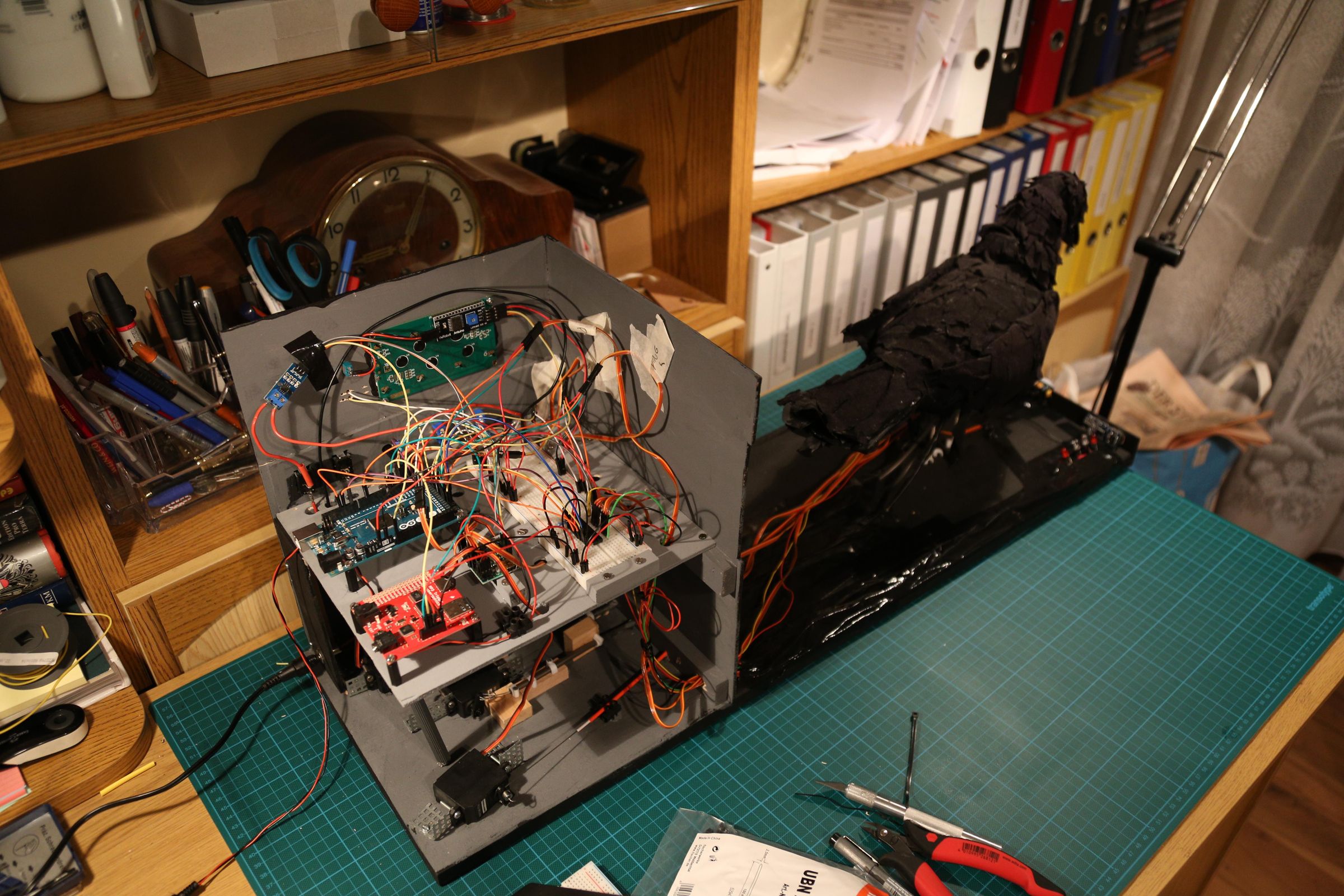 Halloween - Raven Animatronic : 6 Steps - Instructables