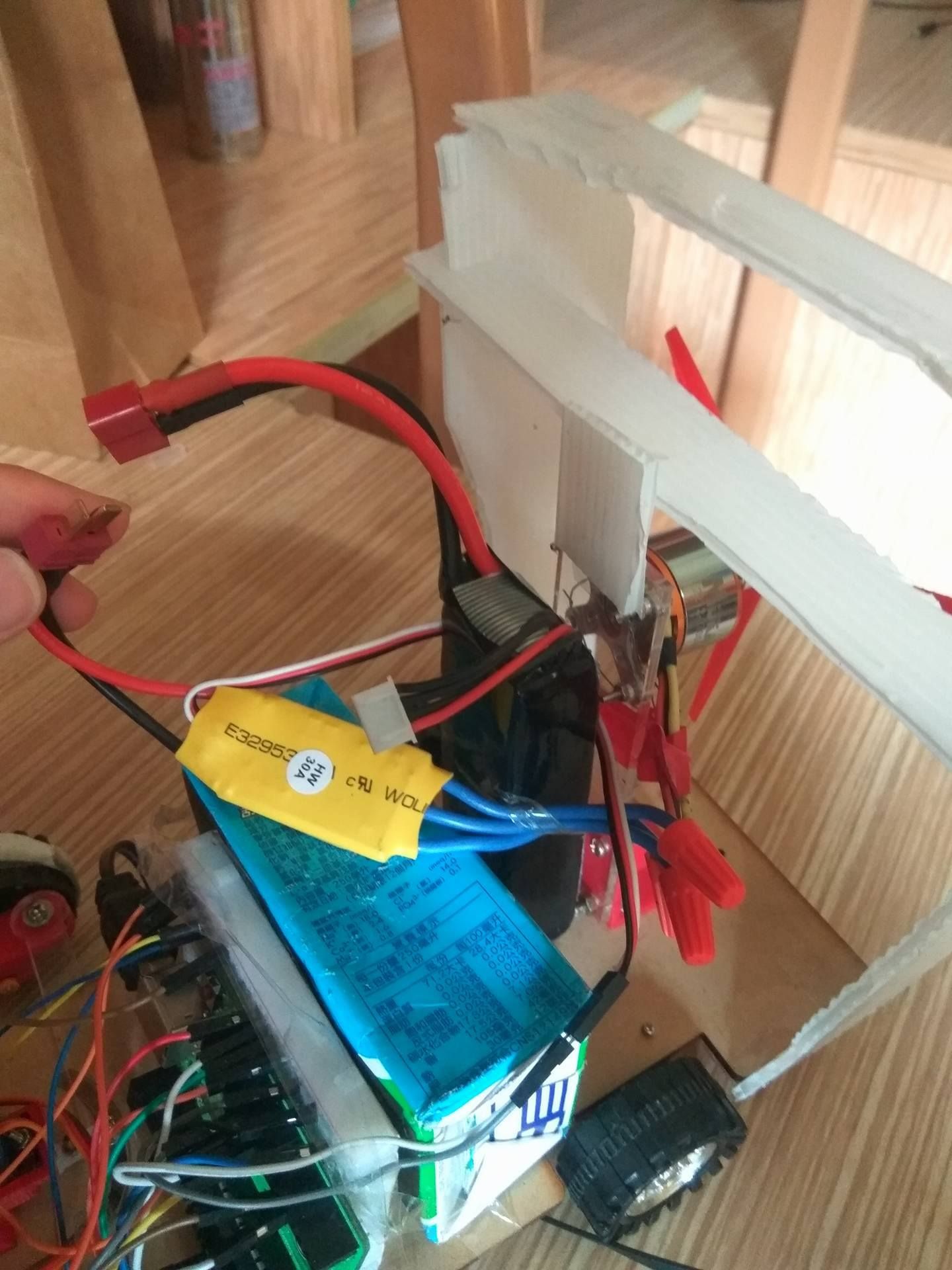 Arduino Agv With Infared Sensors Powered by Wind : 6 Steps (with ...