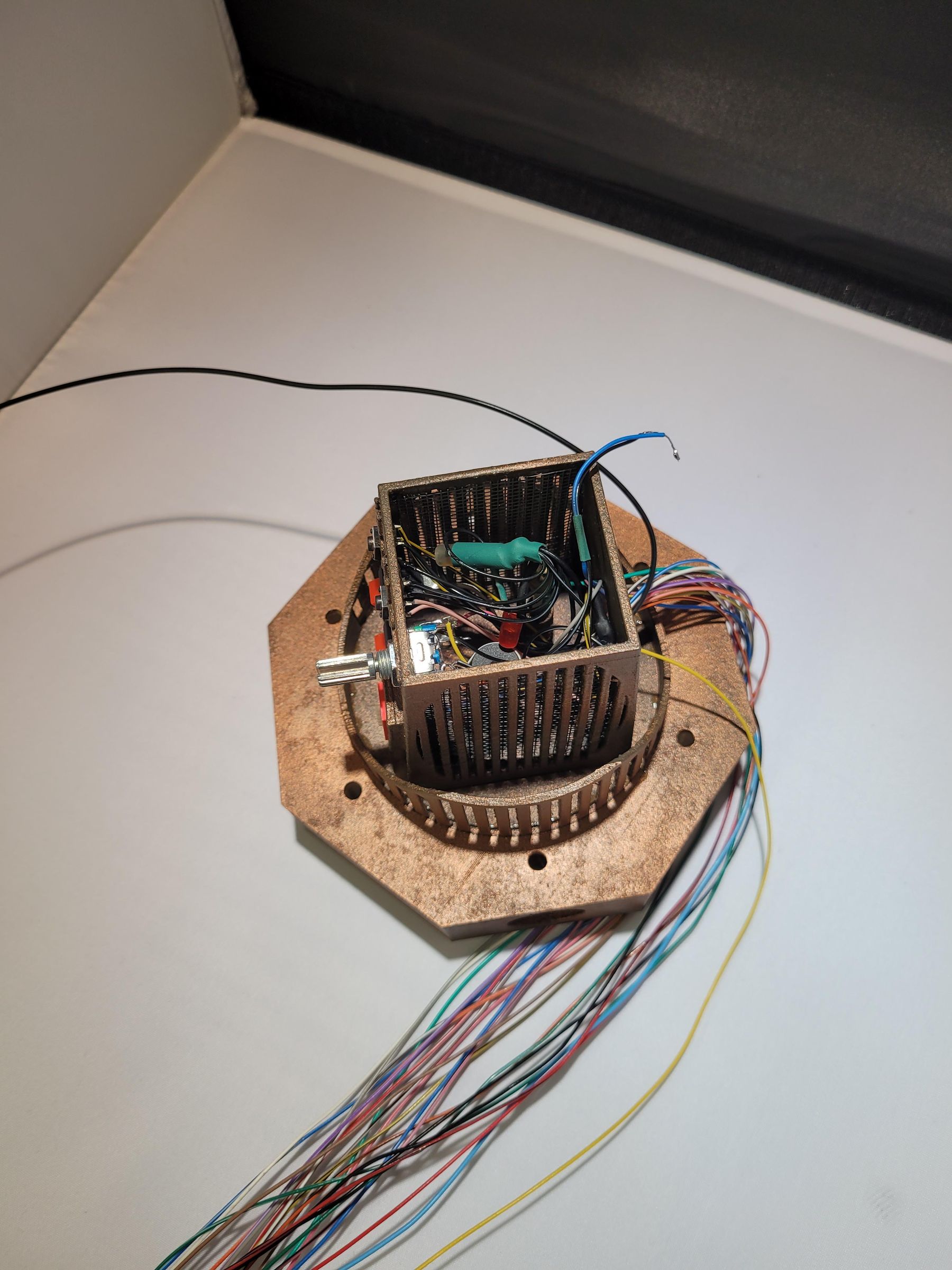 Alien Alarm Clock : 11 Steps (with Pictures) - Instructables