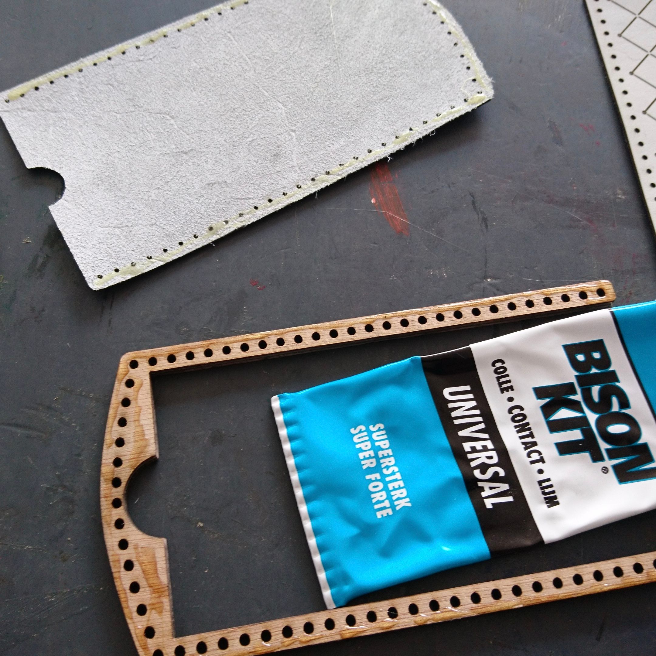 Laser Cut Leather and Wood Phone Case : 8 Steps (with Pictures ...