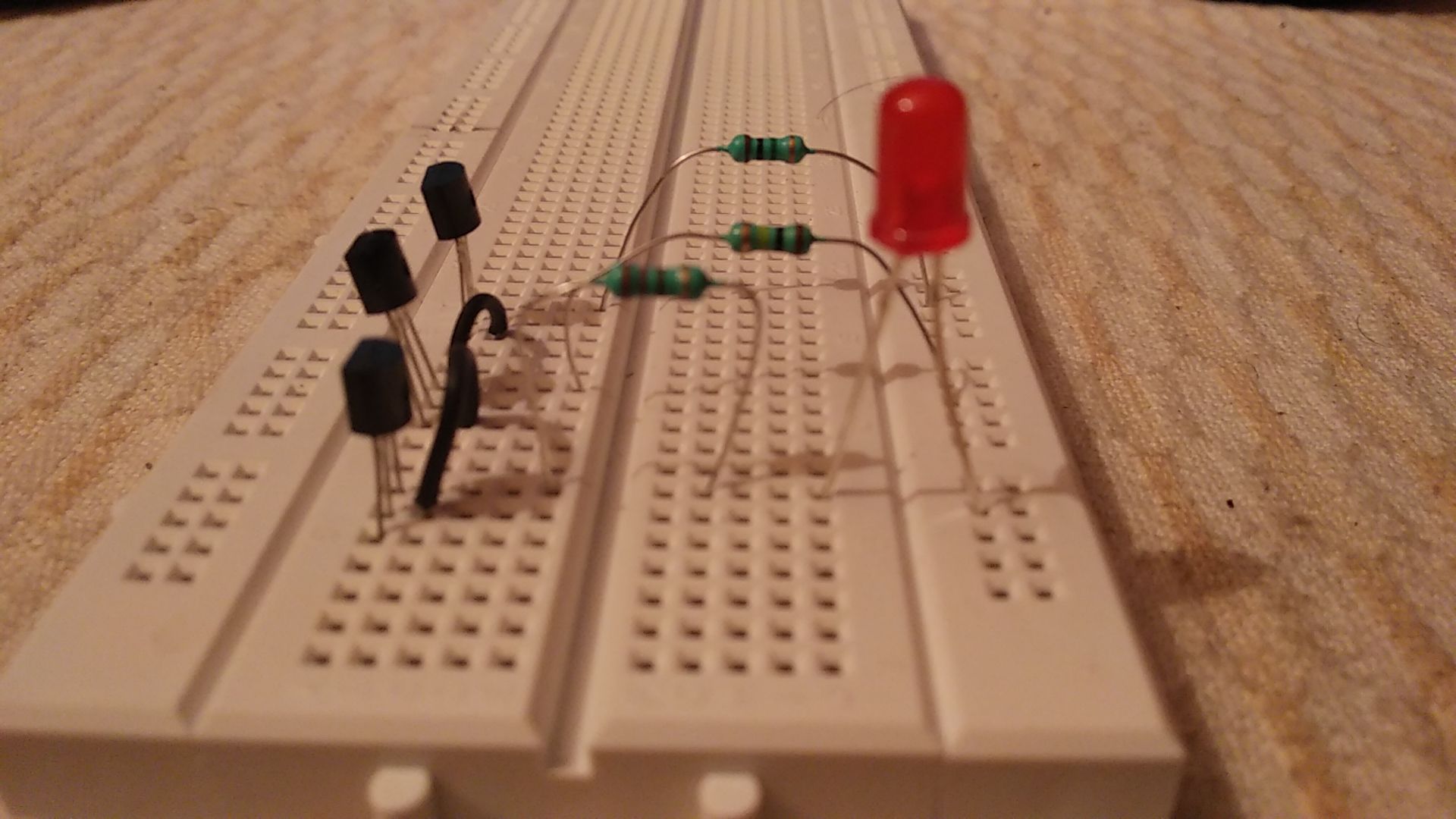 Simple Yet Powerful Static Electricity Detector Which Can Also Detect ...