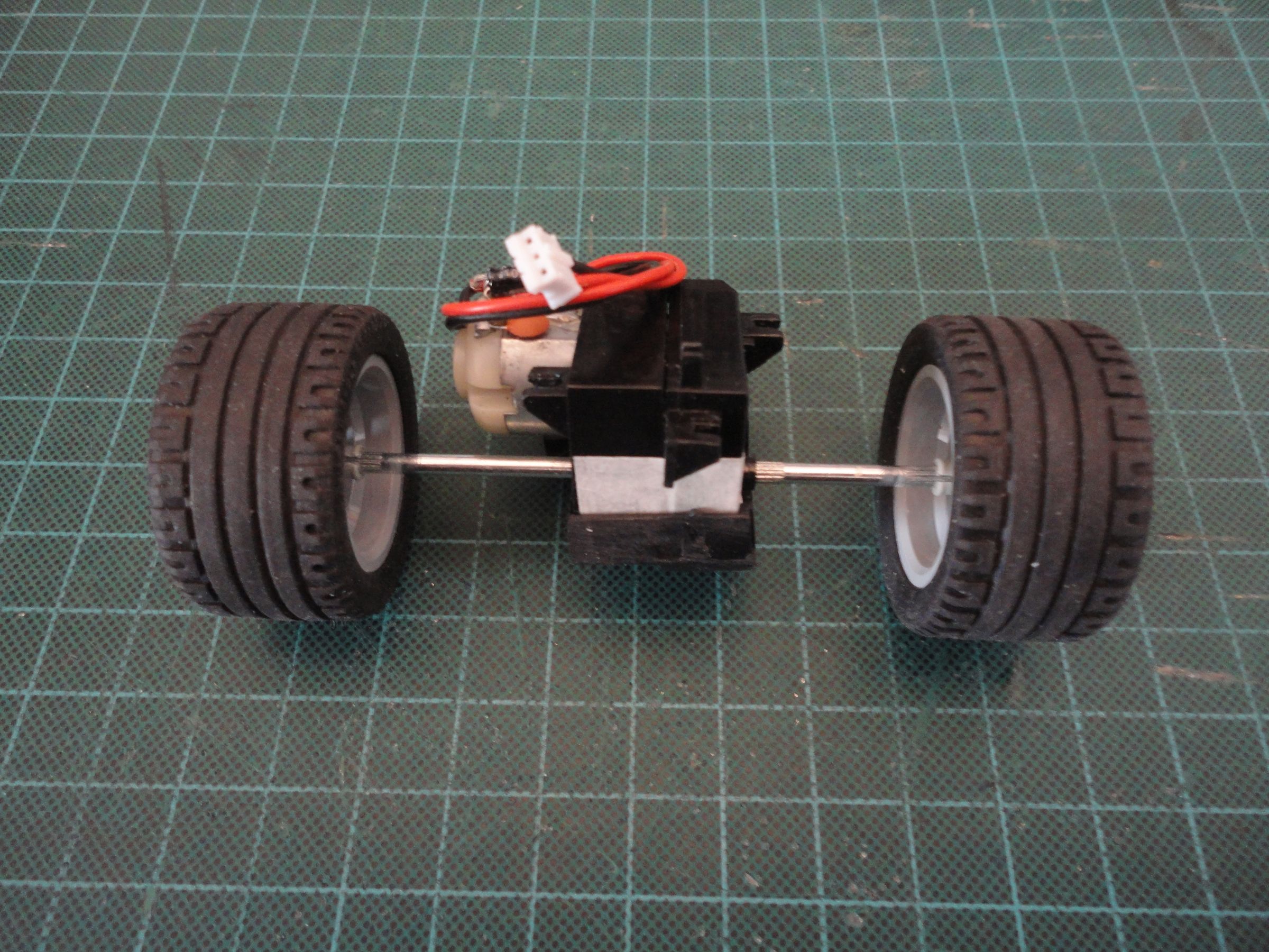 Wireless Lego Race Car : 13 Steps (with Pictures) - Instructables