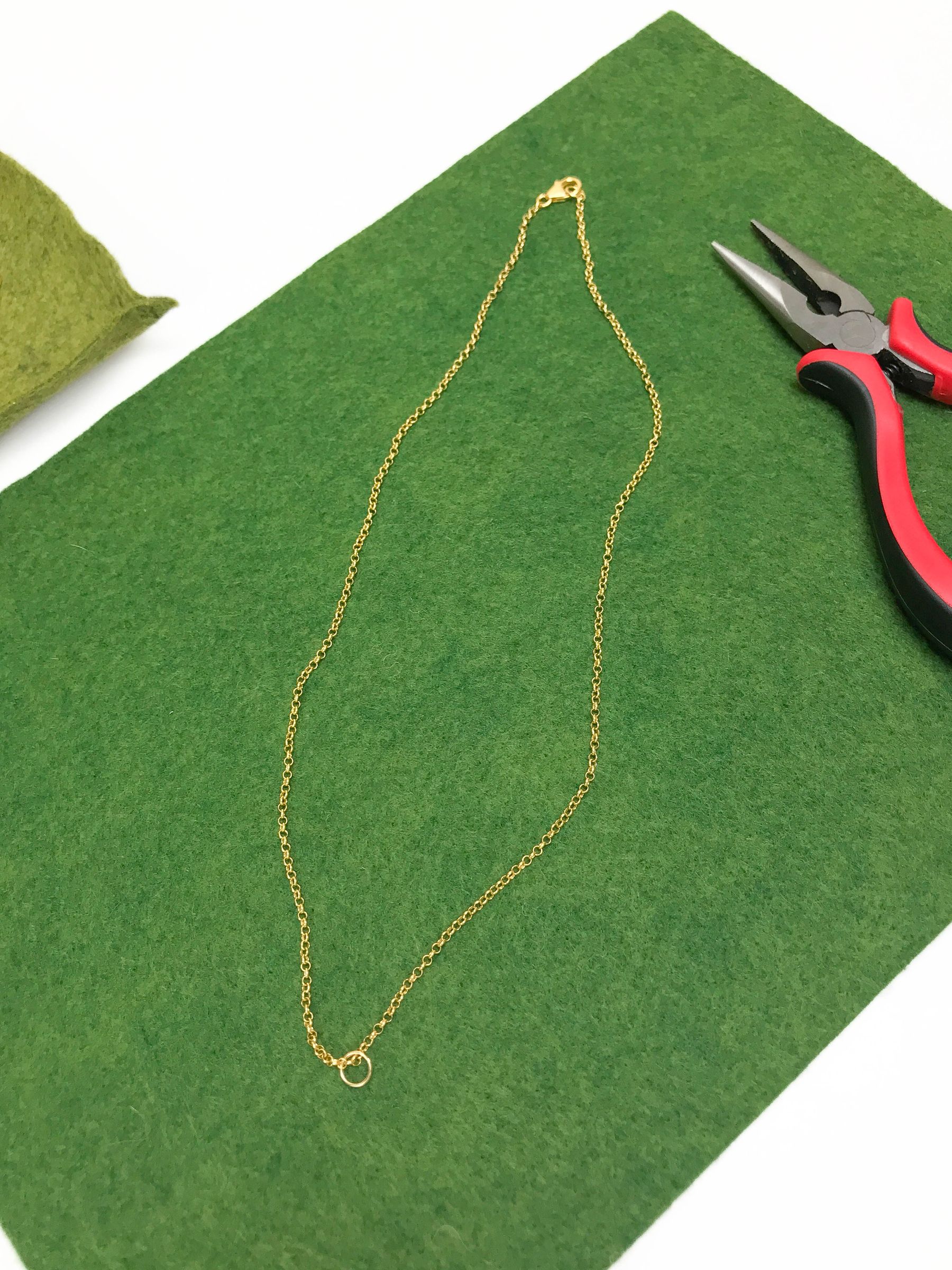 Gold Cement Earring and Necklace : 10 Steps (with Pictures) - Instructables