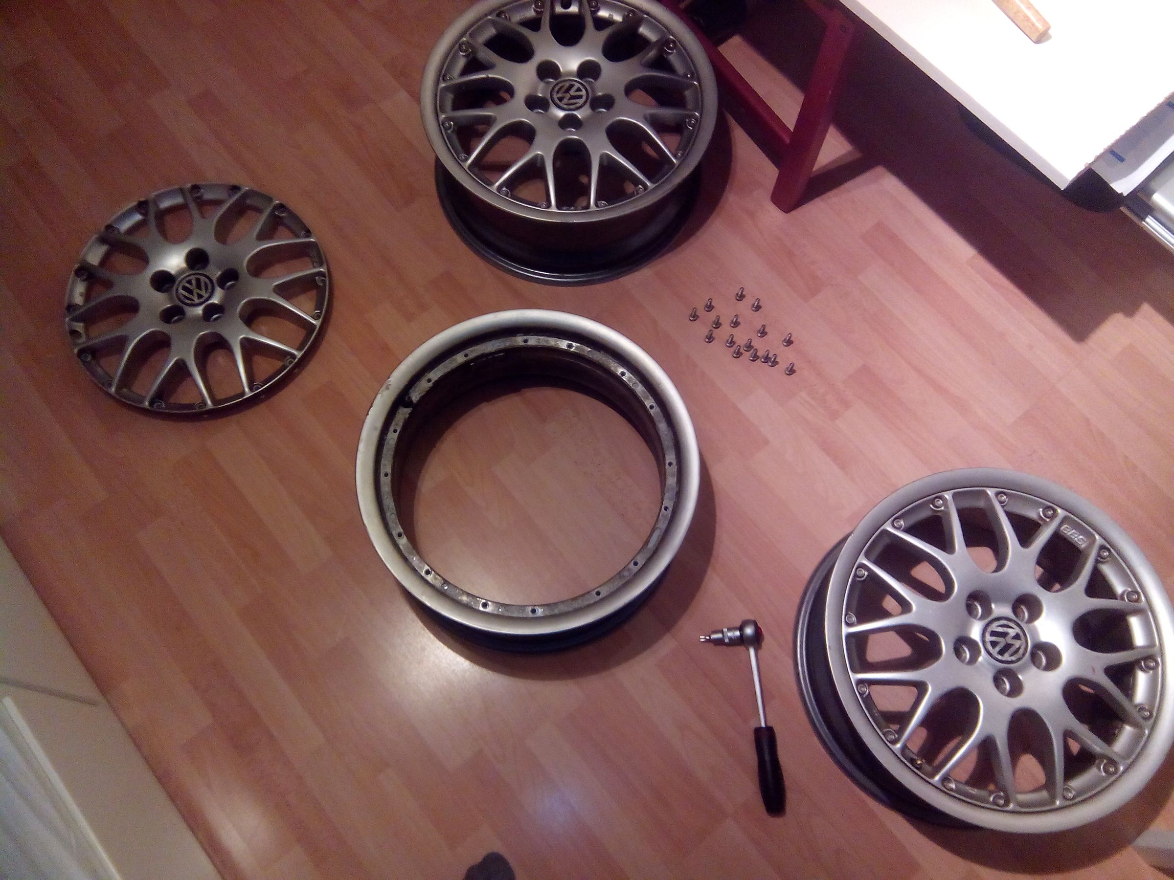 Refurbish Your Old Rims - Make Them Look Like New! : 9 Steps (with ...