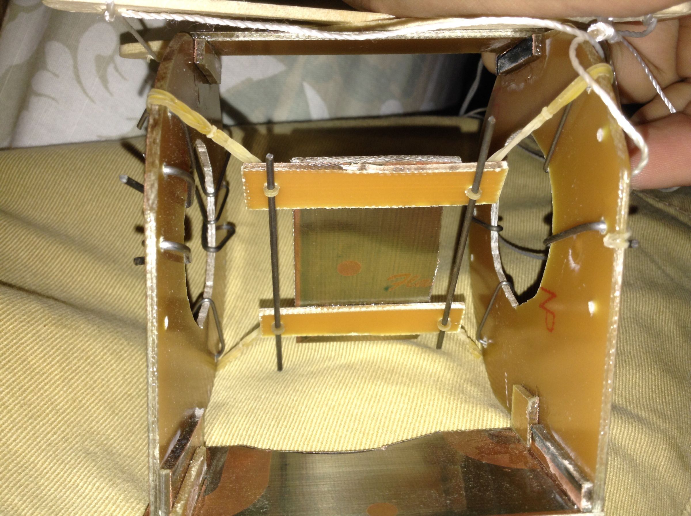 Shock Absorbing Self Leveling Camera Mount : 8 Steps - Instructables