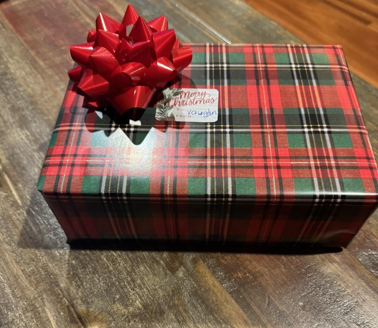Wrapped a Present : 5 Steps - Instructables