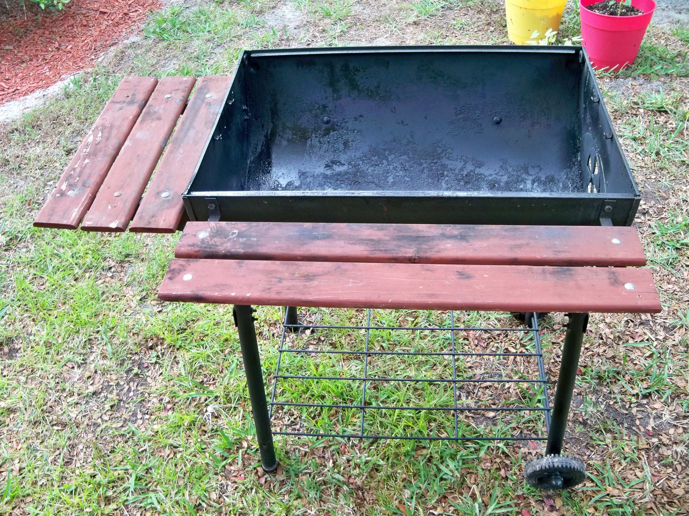 Upcycle a Discarded Grill/Smoker to a Fun Planter Box(updated) : 4 ...