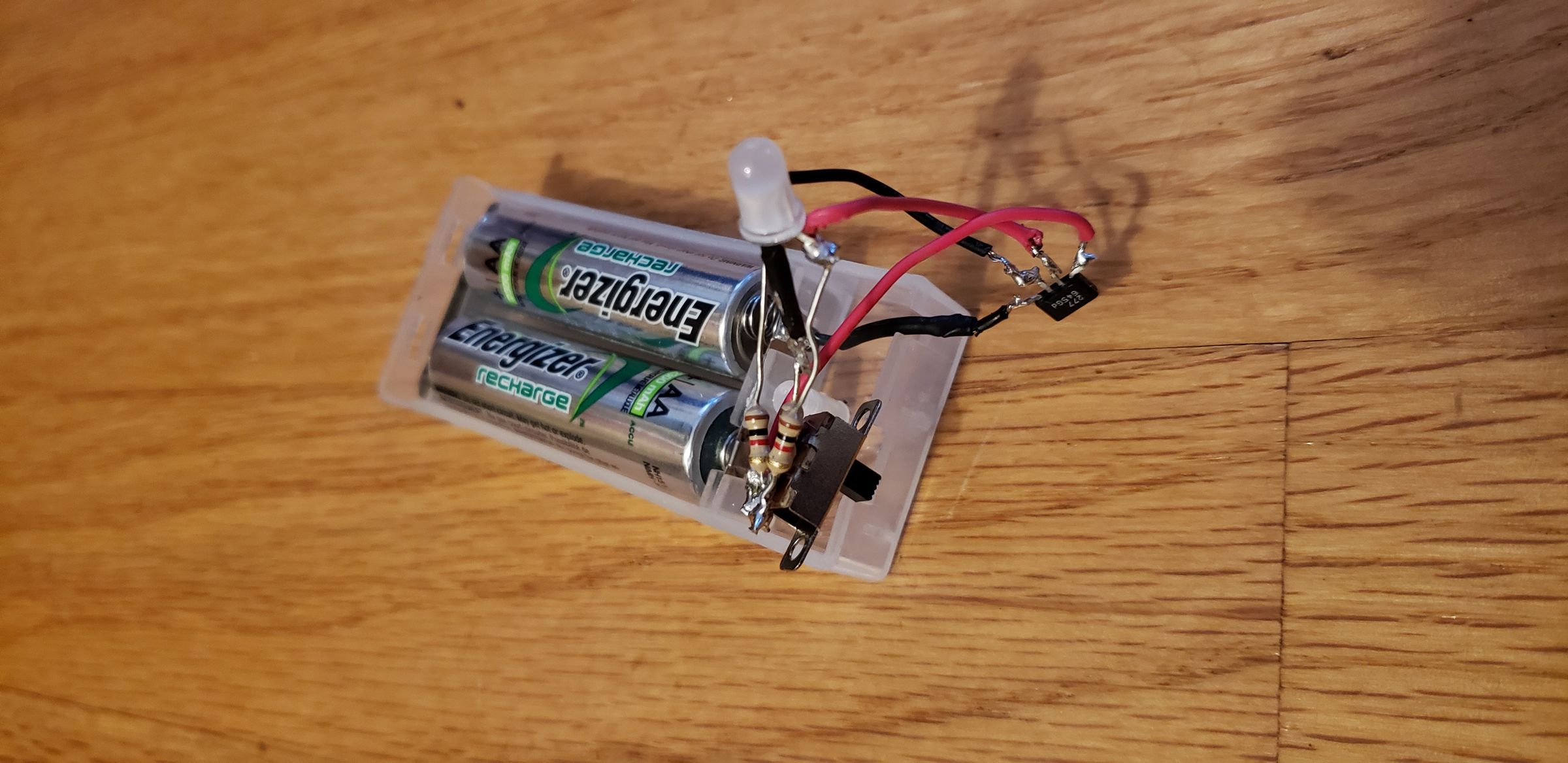 Magnet Polarity Detector : 5 Steps - Instructables