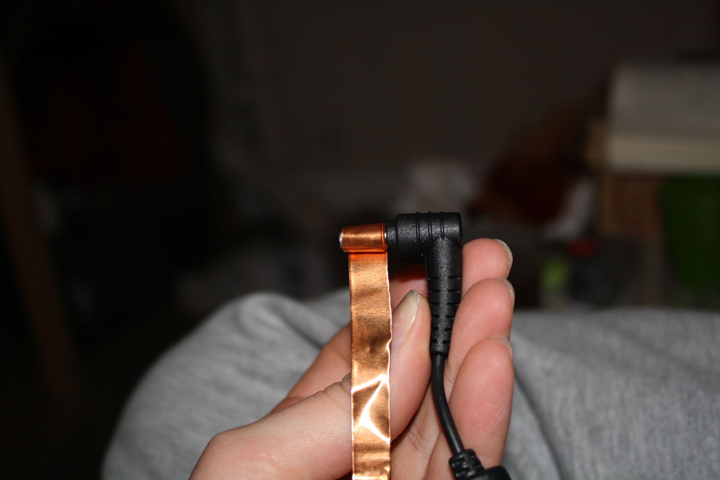 MagSafe for the Rest of Us: a DIY Magnetic Power Adaptor : 8 Steps ...