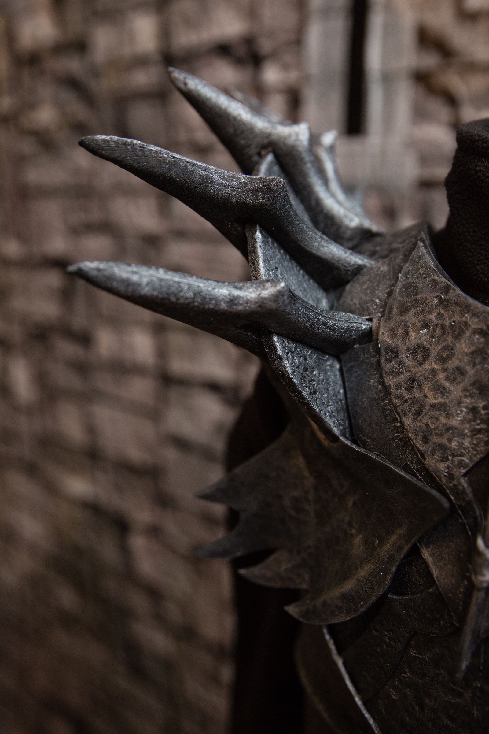 Epic Sauron Costume : 14 Steps (with Pictures) - Instructables