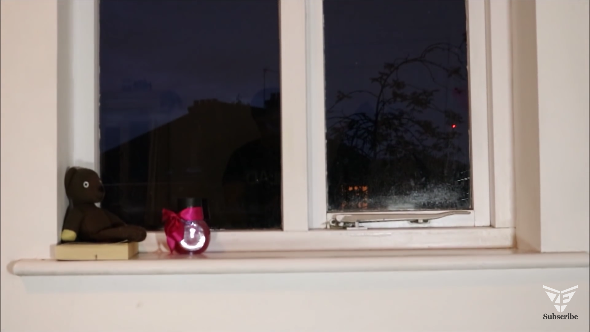 Ghost Hologram Projection in Window : 4 Steps (with Pictures ...
