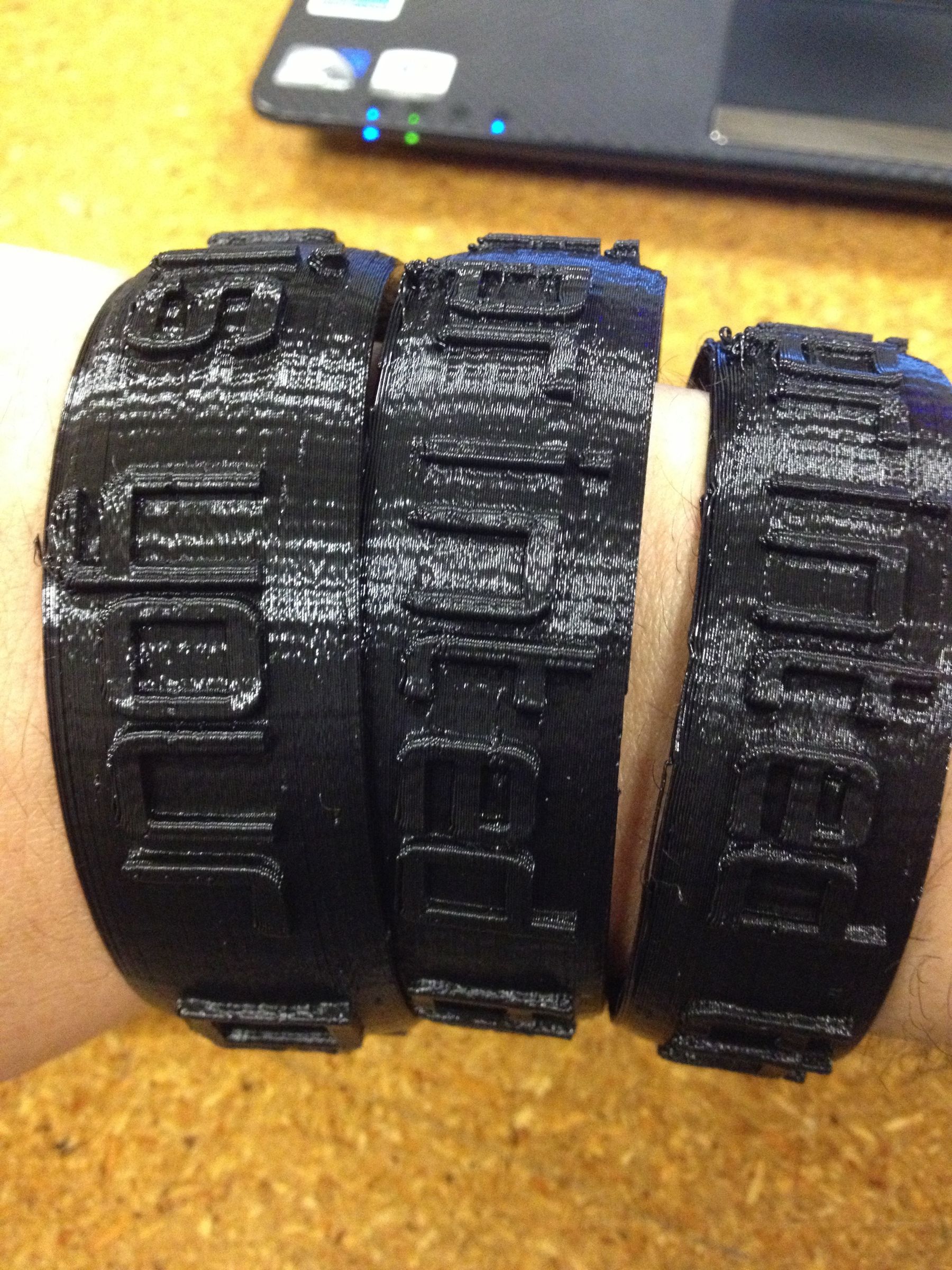 3D Printed Bracelets "I Printed This" With Raised Lettering : 6 Steps ...