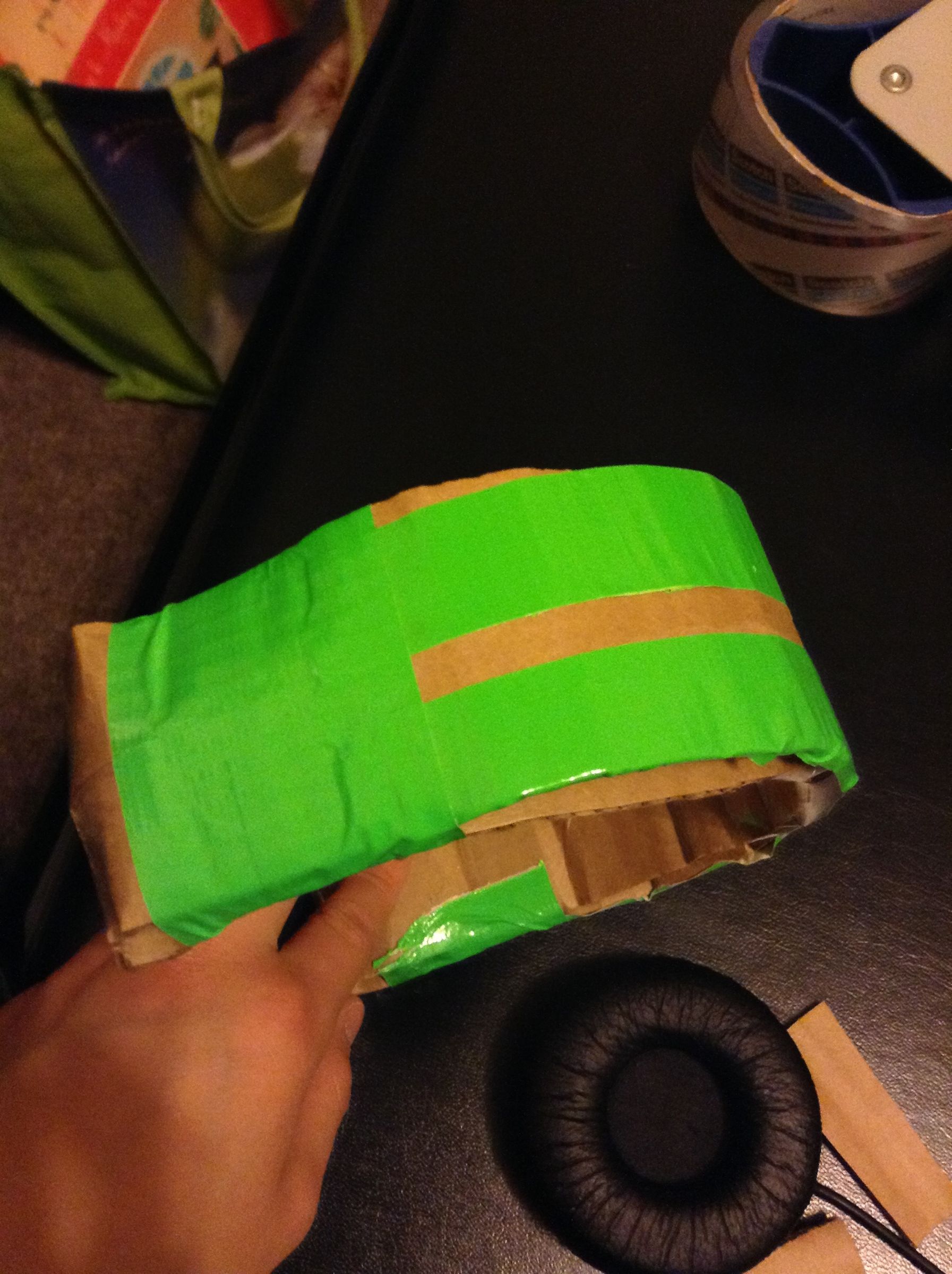 CardBoard HeadPhones : 5 Steps - Instructables