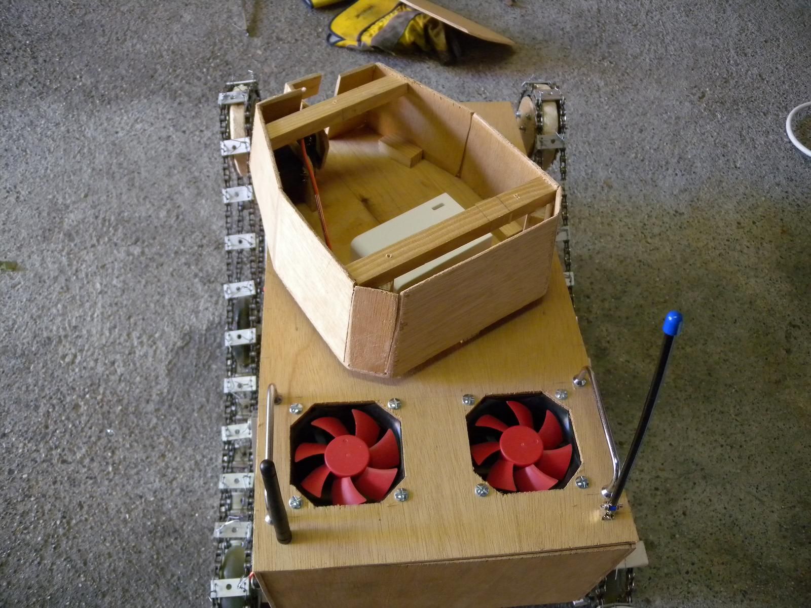 Biting Obstacles Autonomous Robot « Sanglier » (boar) : 8 Steps (with ...
