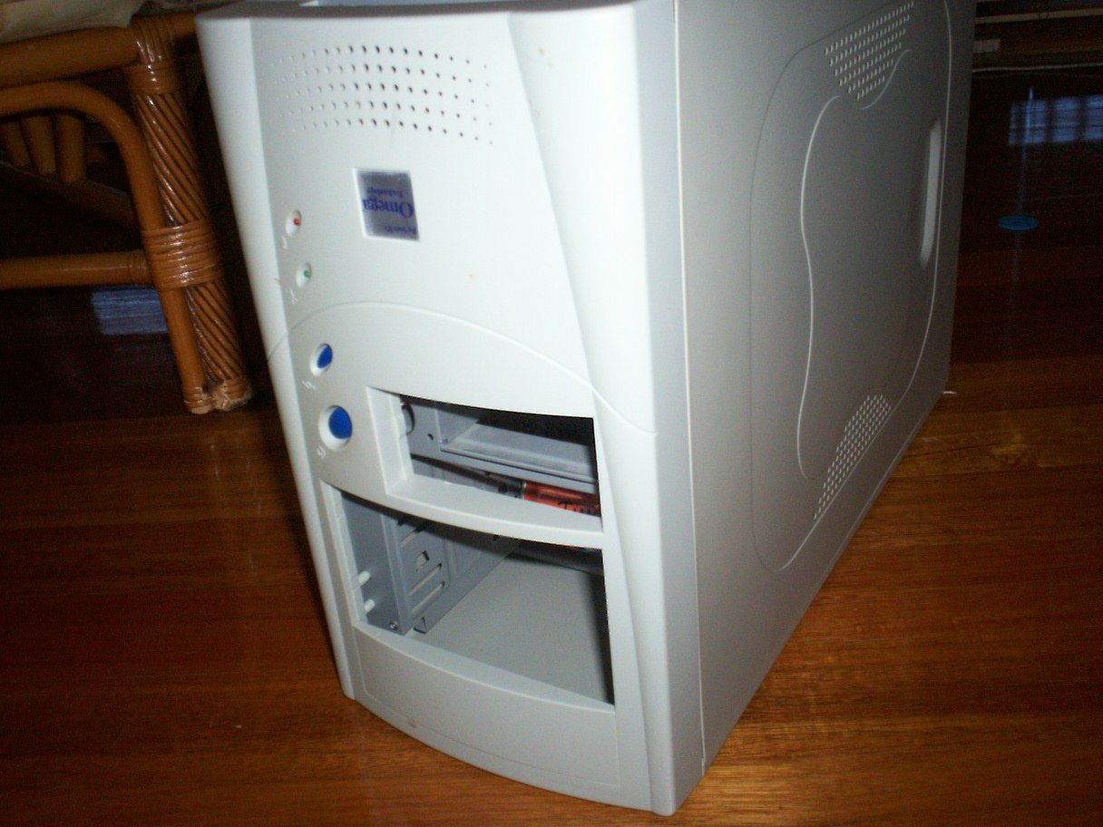 Computer Shell Soda Dispenser : 8 Steps - Instructables