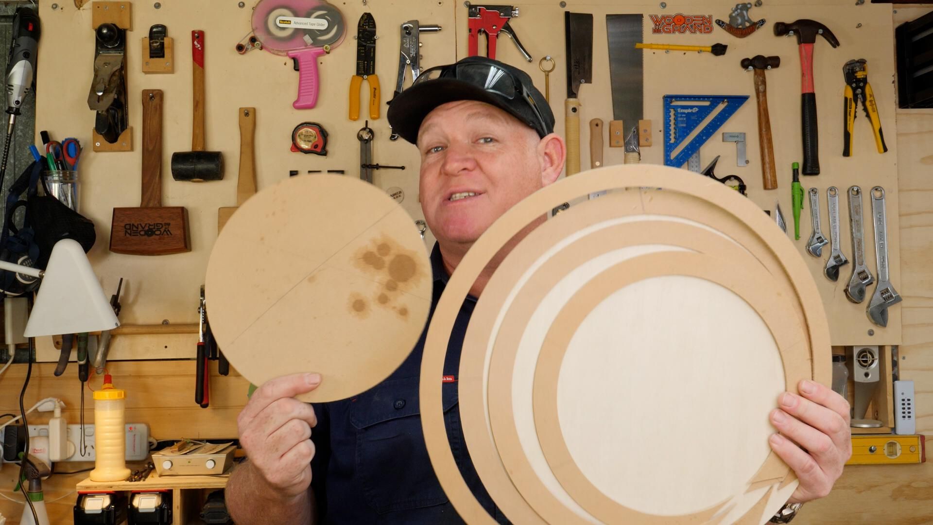 No Hole Circle Cutting Jig for the Bandsaw : 5 Steps (with Pictures ...
