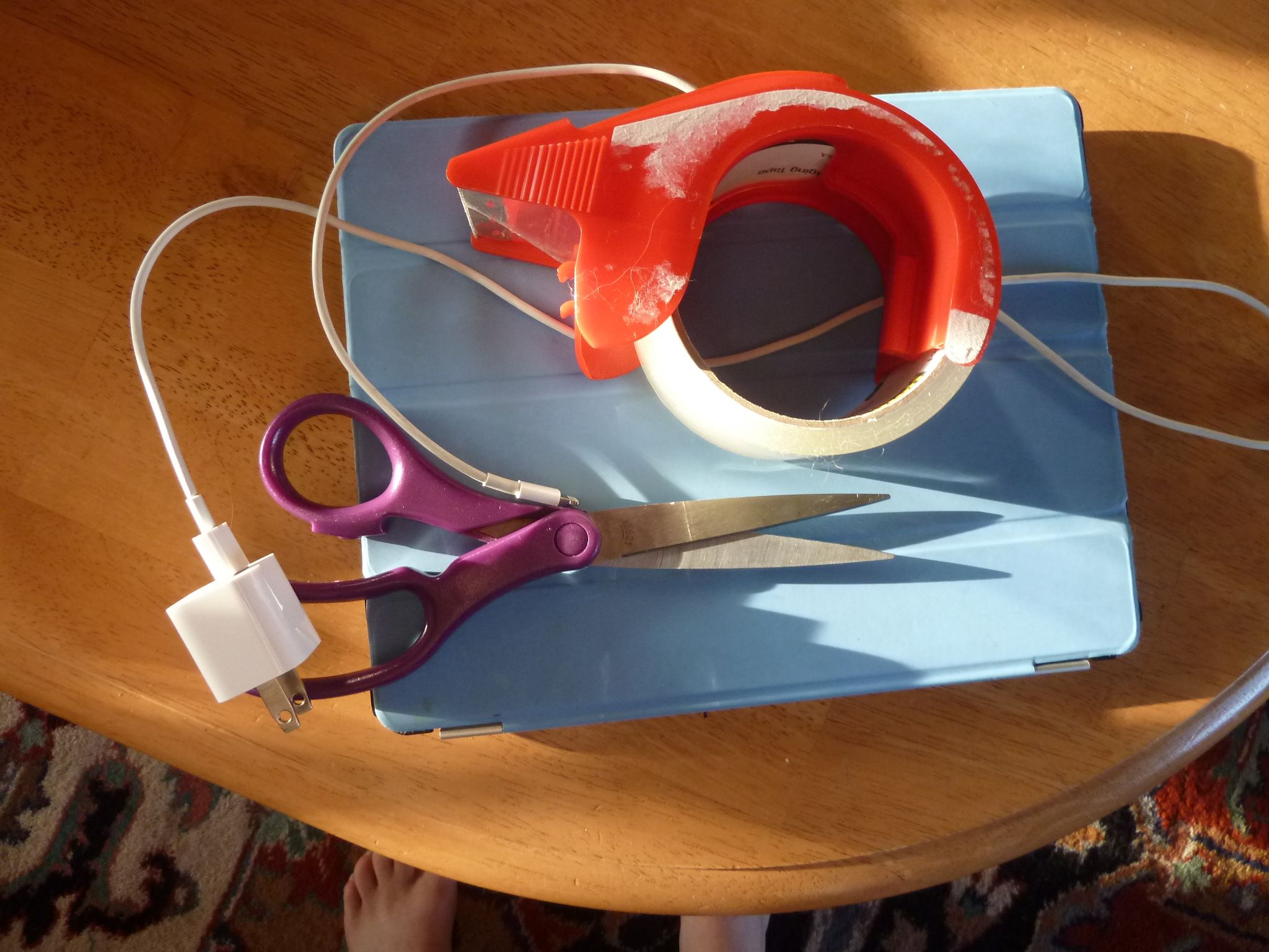 Ipad Charging Prank - Instructables