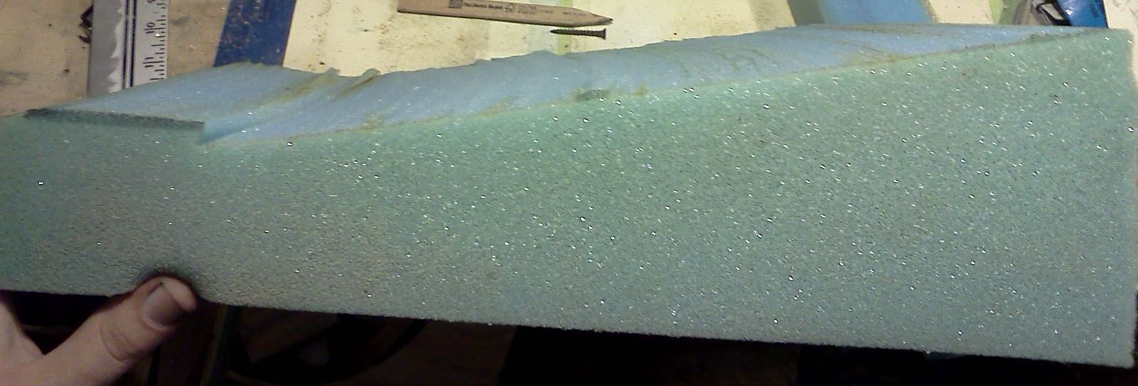 Quick Lightweight Travel Laptop Desk : 6 Steps - Instructables