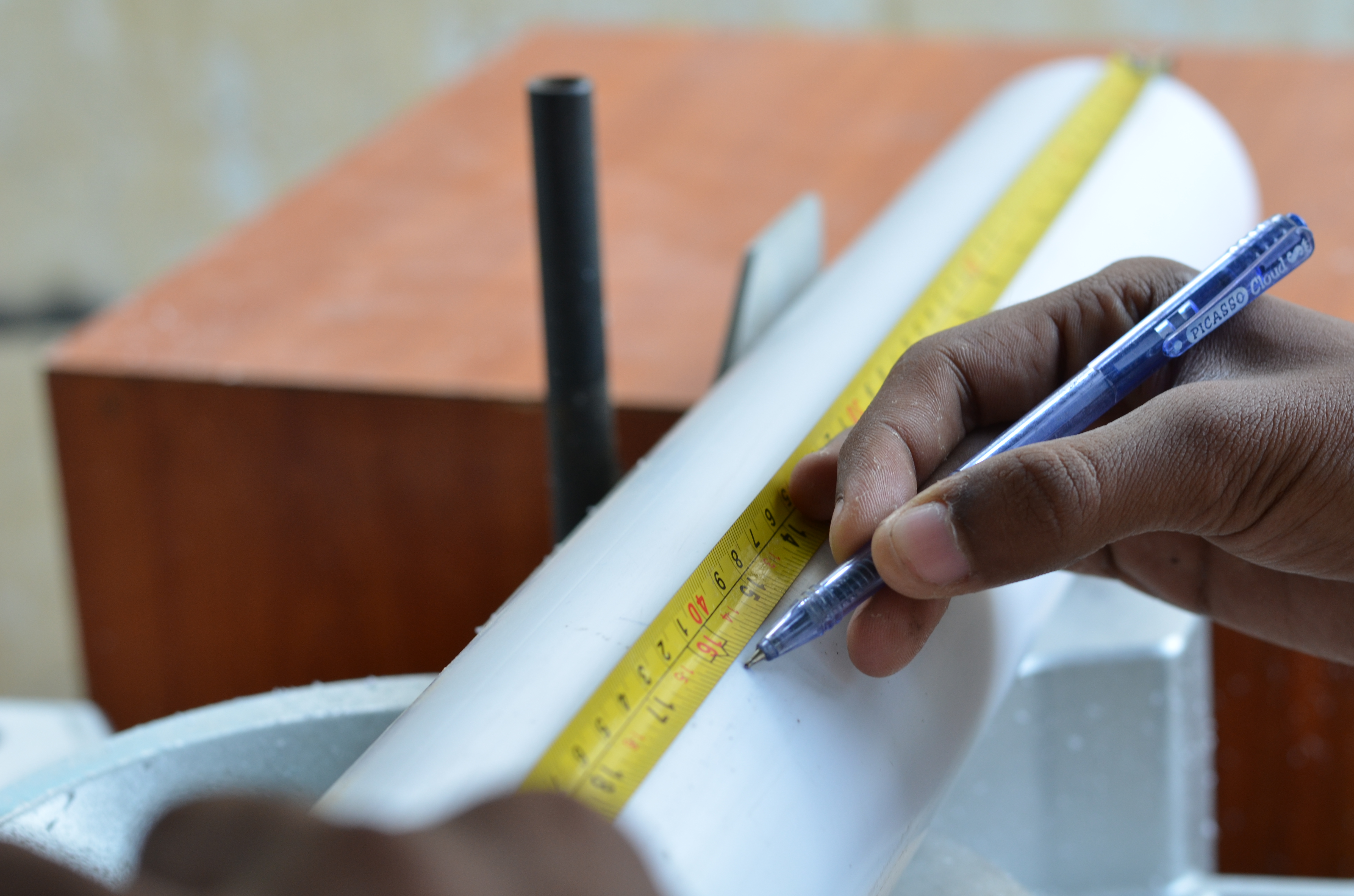 DIYers PVC Organizer Workbench/Table : 15 Steps (with Pictures ...