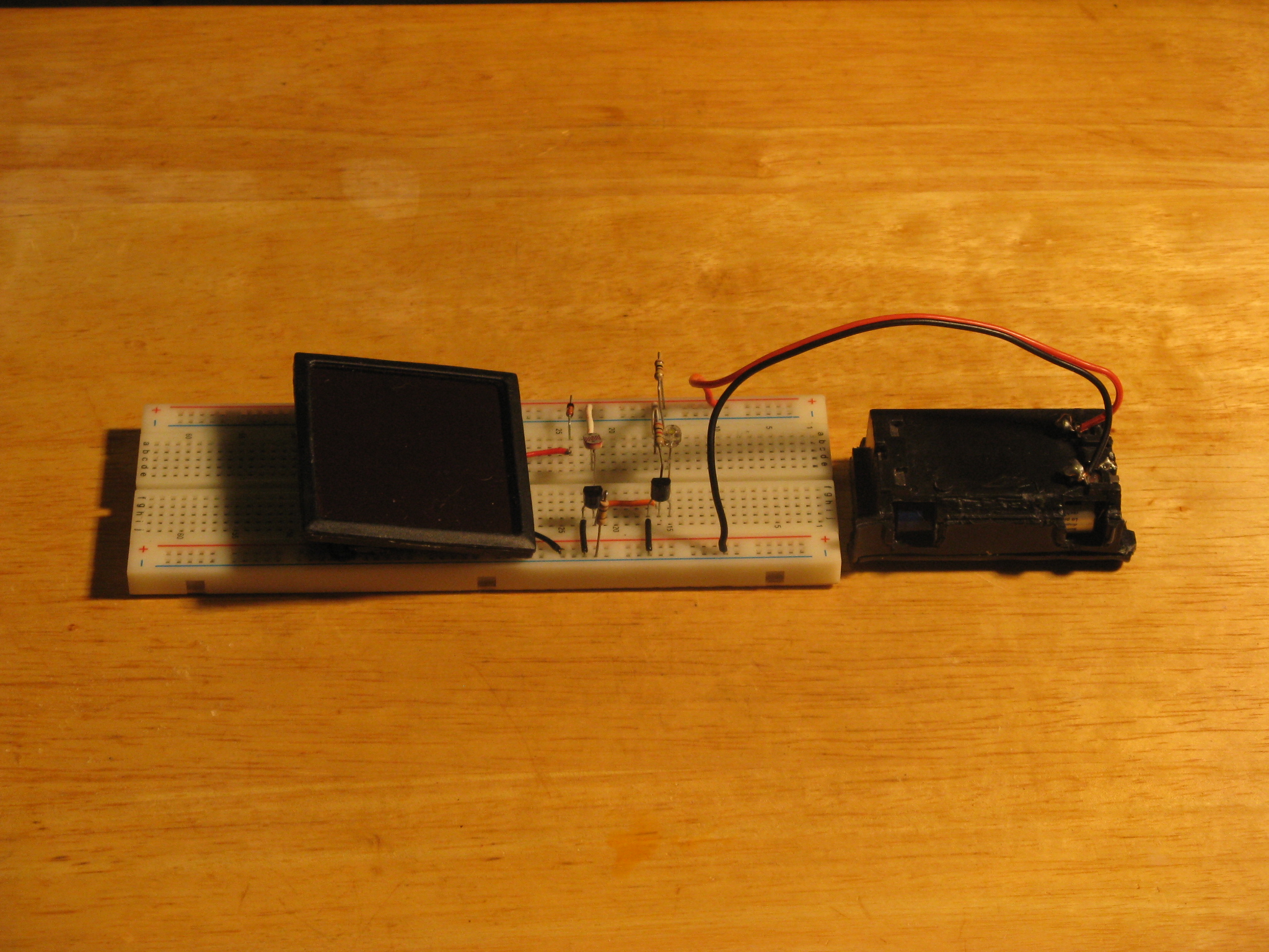 Simple Solar Circuits : 11 Steps (with Pictures) - Instructables