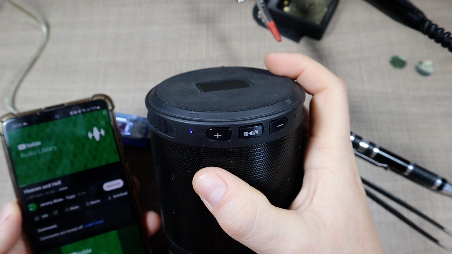 Bluetooth Speaker Repair : 5 Steps (with Pictures) - Instructables