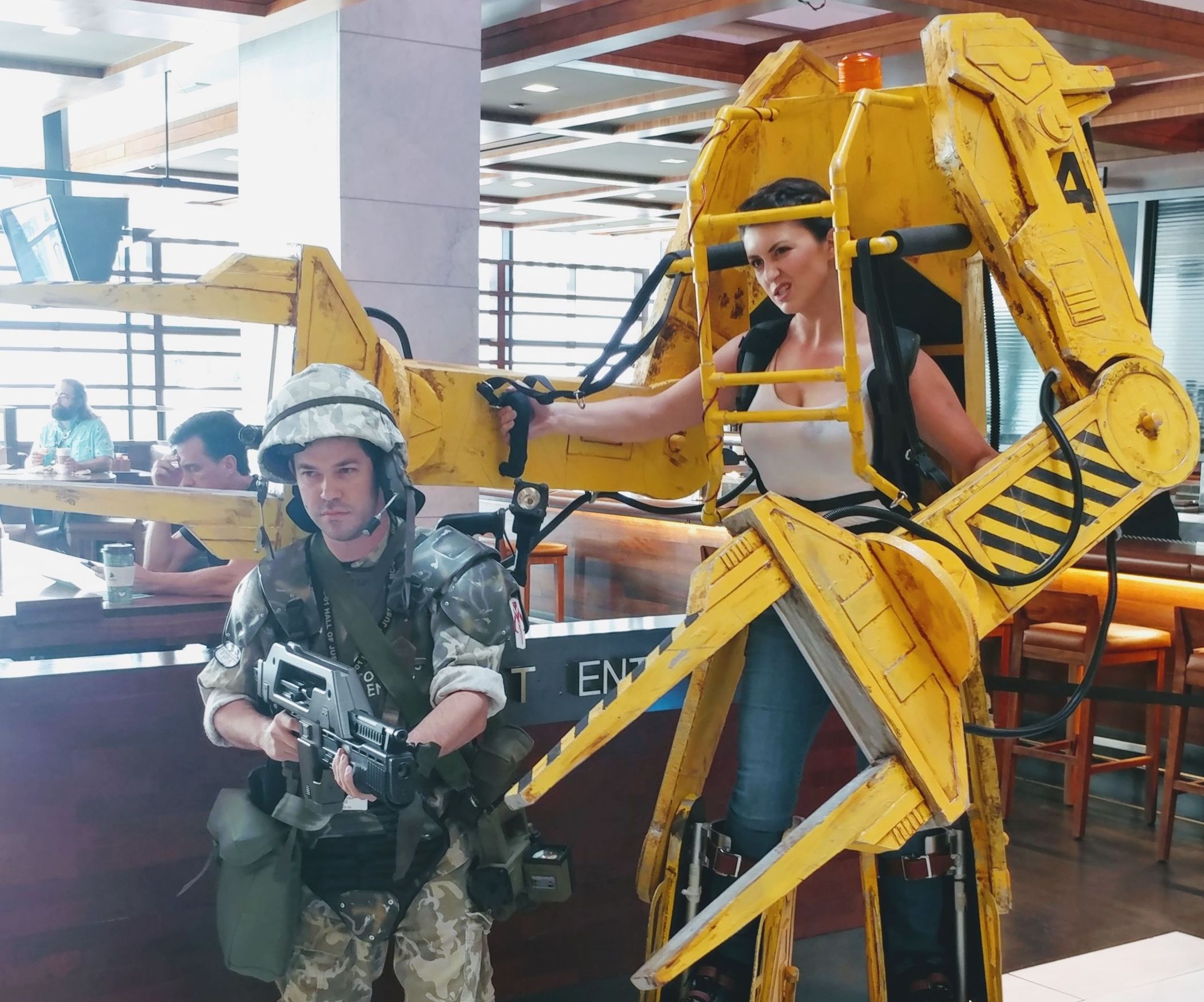 Power Loader Cosplay : 16 Steps (with Pictures) - Instructables