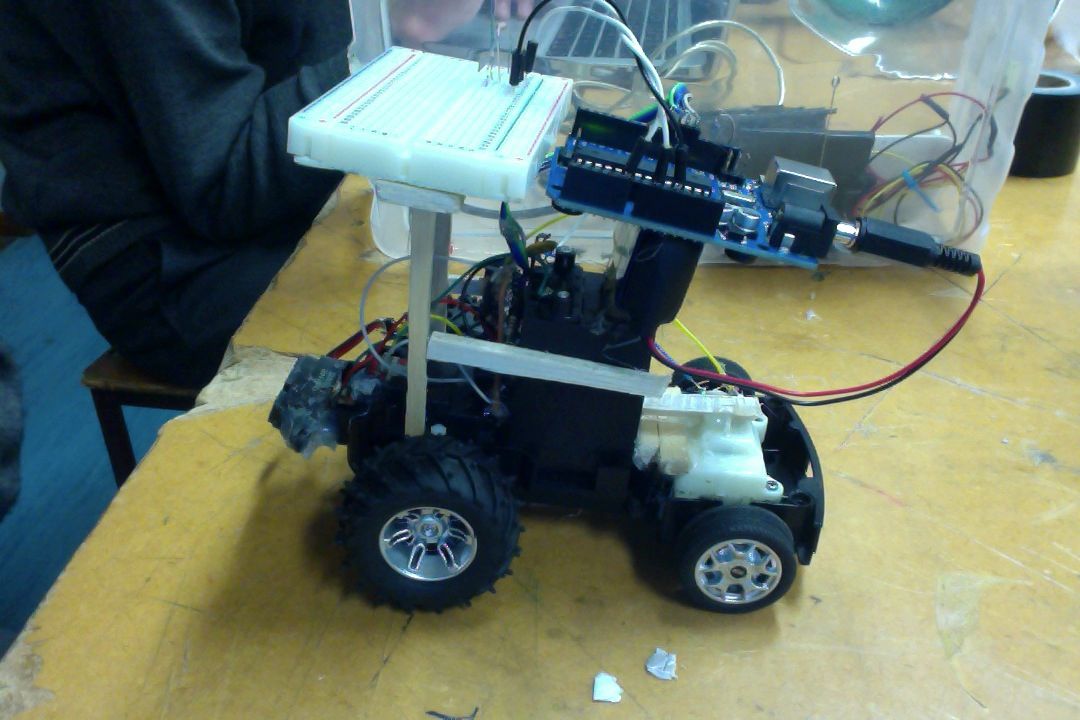 Autonomous Arduino Car With Infrared Proximity Sensor : 7 Steps ...