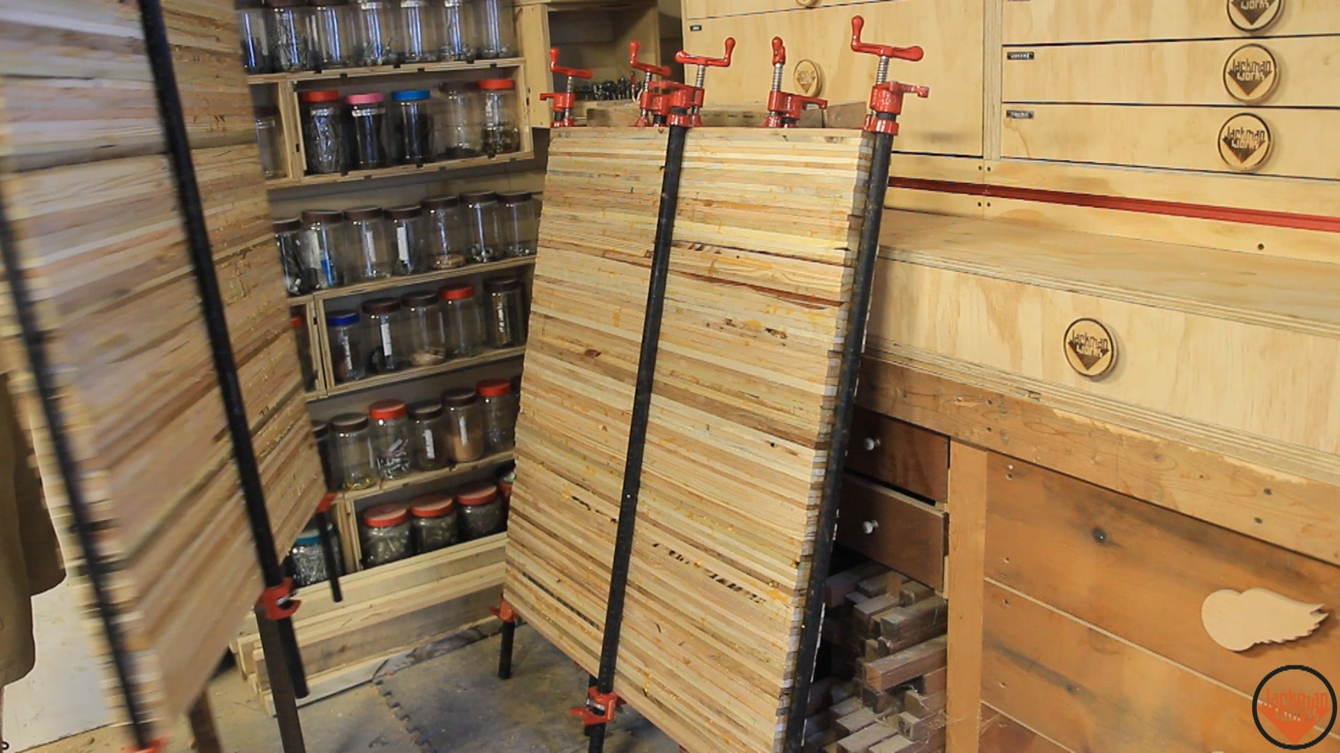 Pallet Wood Workbenches : 10 Steps (with Pictures) - Instructables