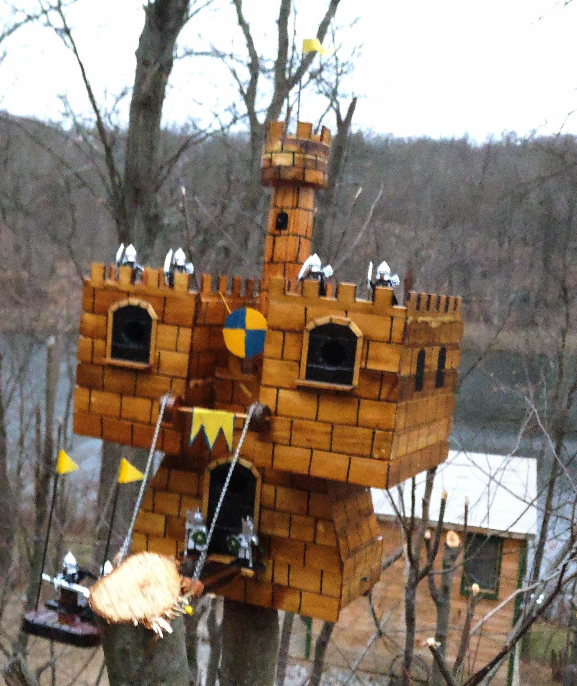 Castle Birdhouse for 5 Families : 7 Steps - Instructables