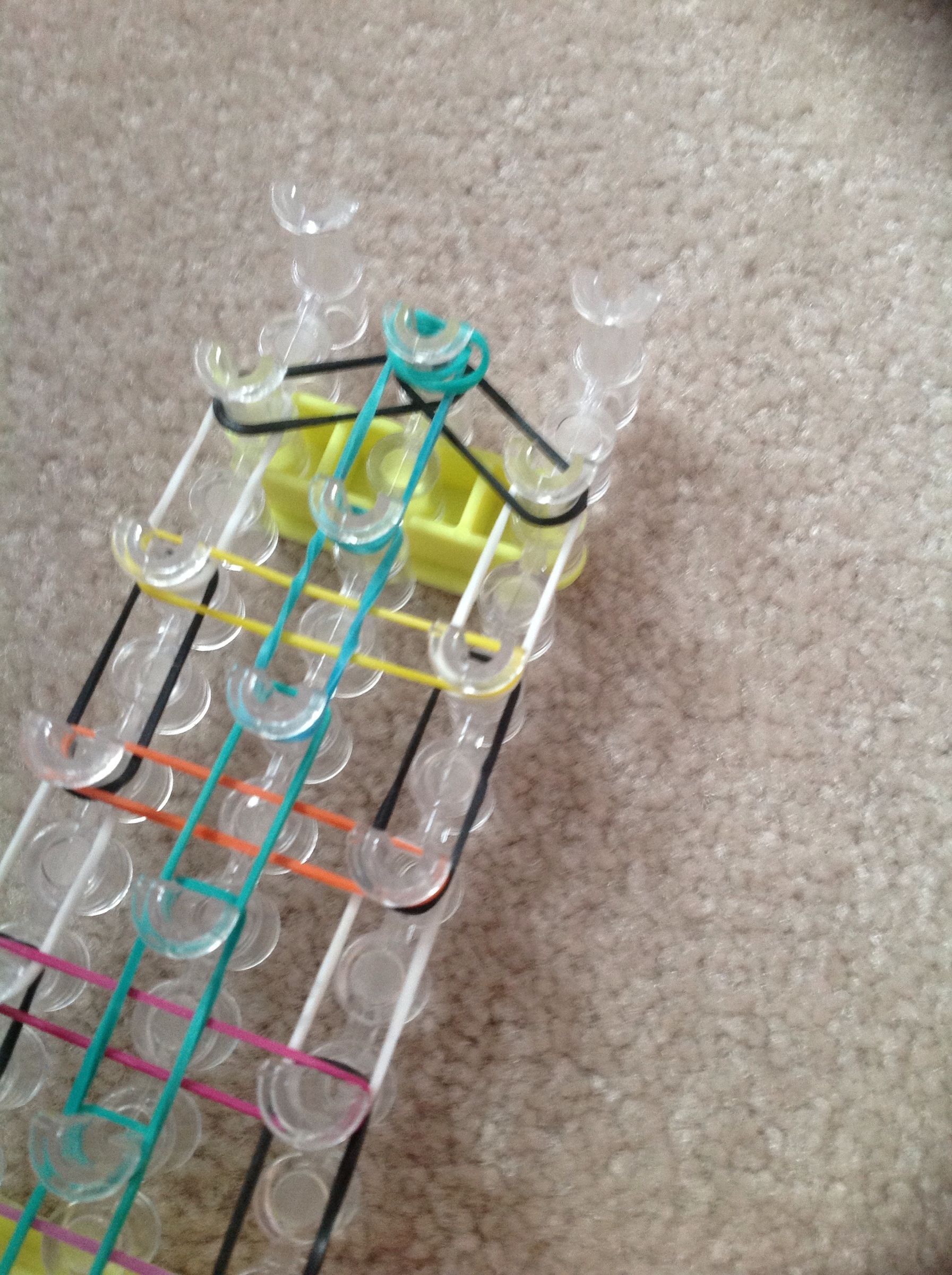 Rainbow Loom Ladder : 9 Steps (with Pictures) - Instructables