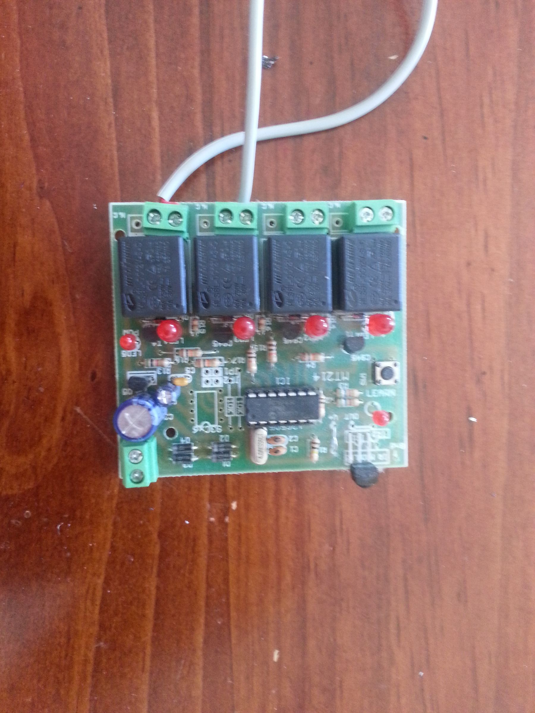 IR Controlled PC Power ON and OFF and Projector Screen UP and DOWN : 6 ...