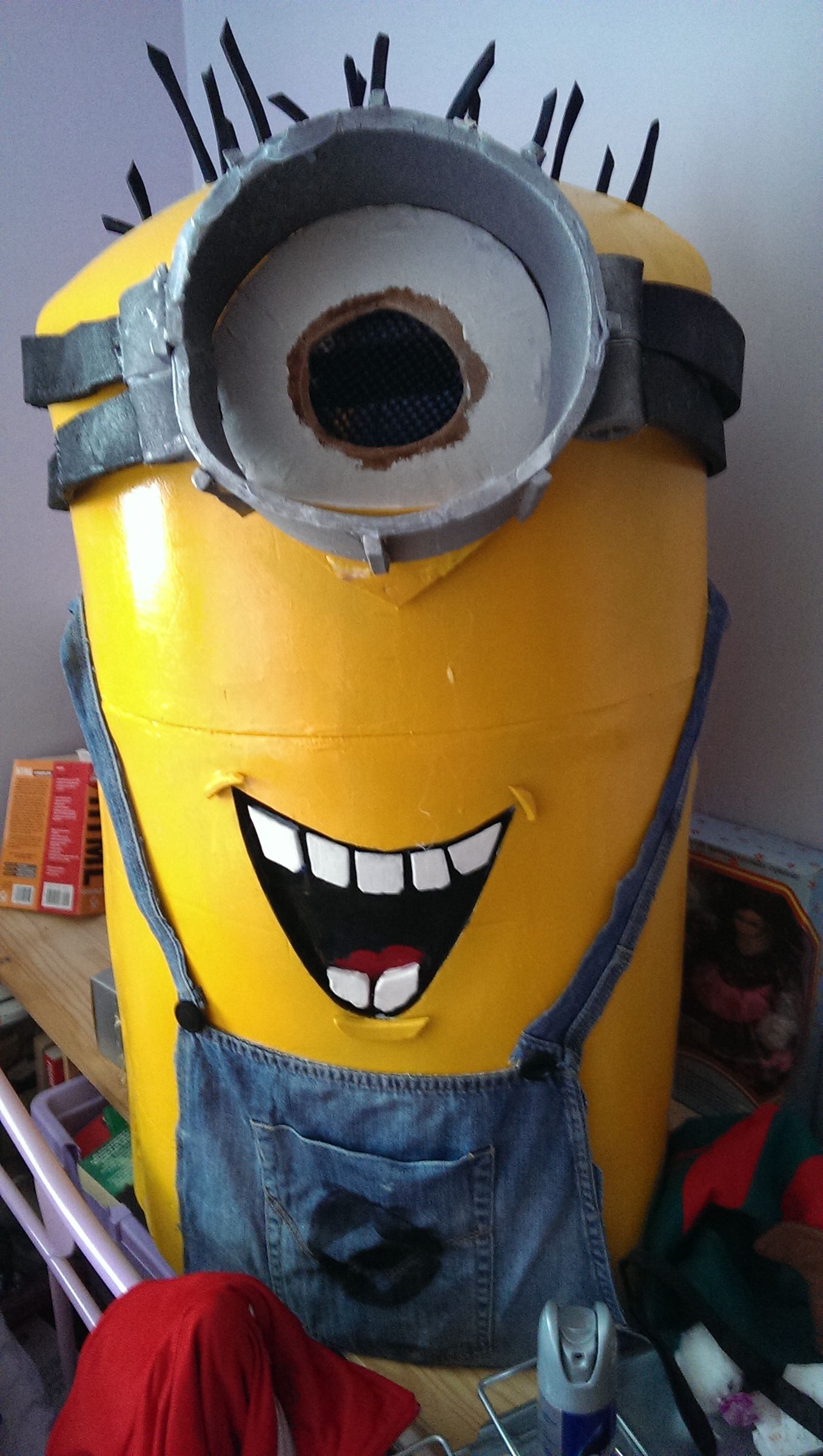 Minion Costume : 10 Steps - Instructables