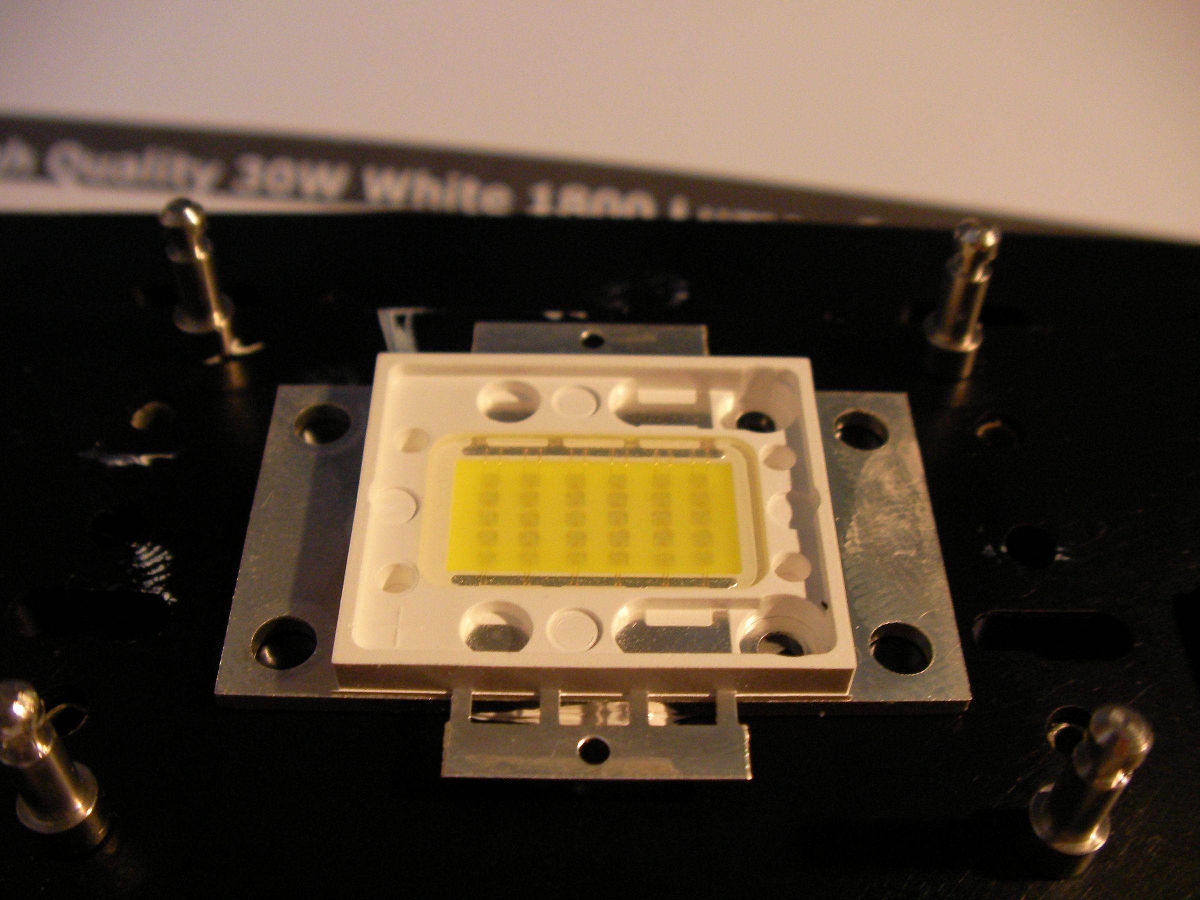 How to Make a Small DIY LED Projector : 7 Steps (with Pictures ...