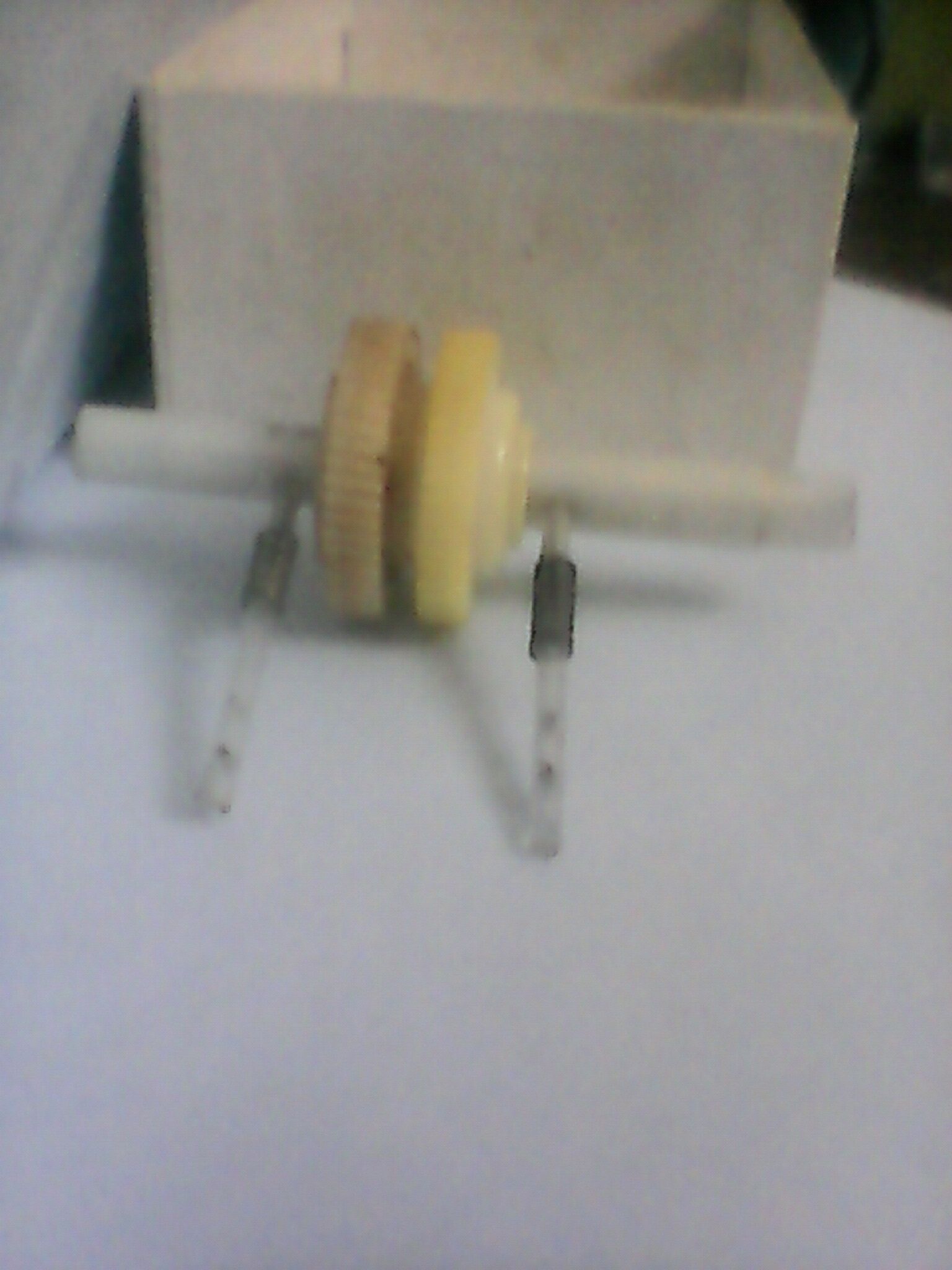 SIMPLE OBSTACLE DETECTING ROVER : 9 Steps - Instructables