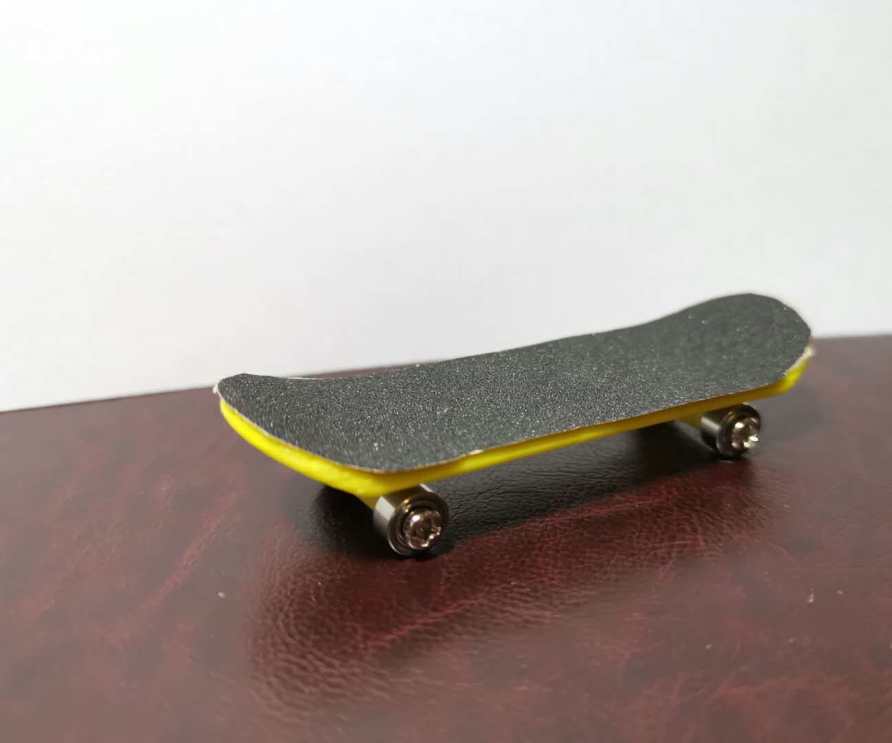 3D Printed Tech Deck : 4 Steps - Instructables