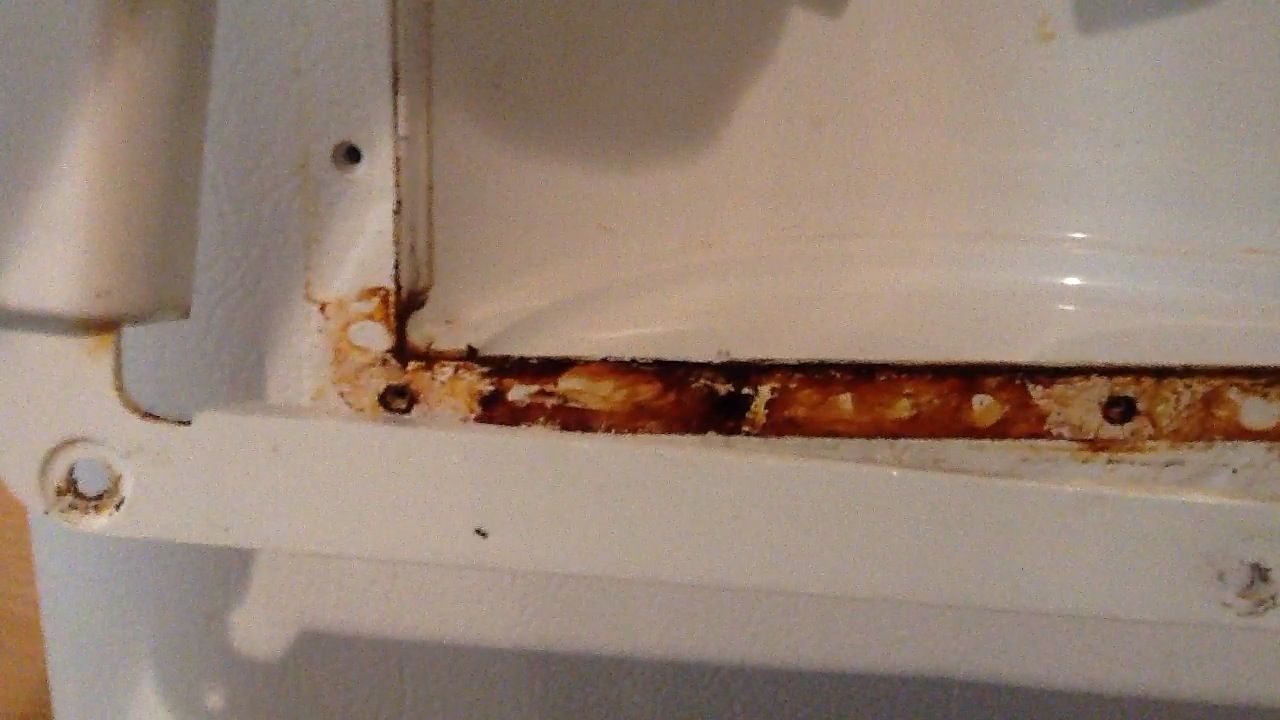 Rusted Refrigerator Repair : 6 Steps (with Pictures) - Instructables