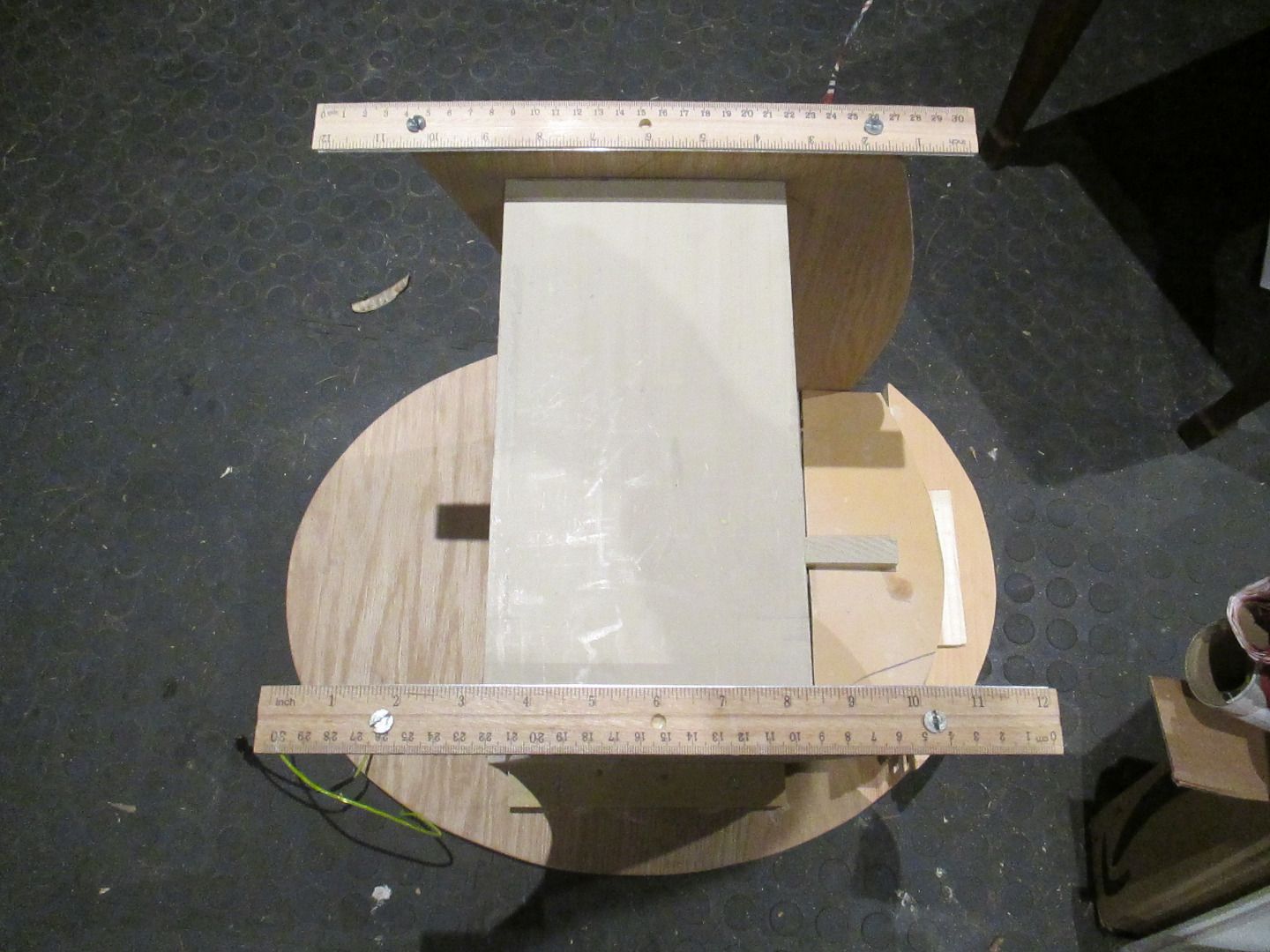 Sci-fi, Jetsons Side Table : 12 Steps - Instructables
