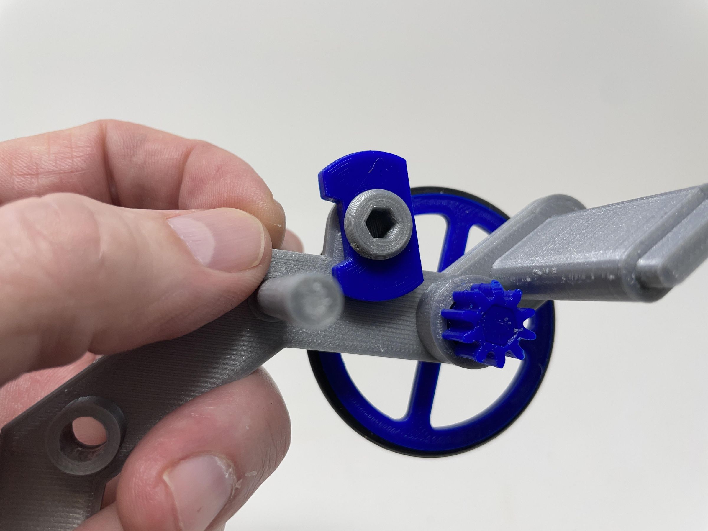 A 3D Printed Windup Car Using a "Runaway Escapement" Speed Regulator ...