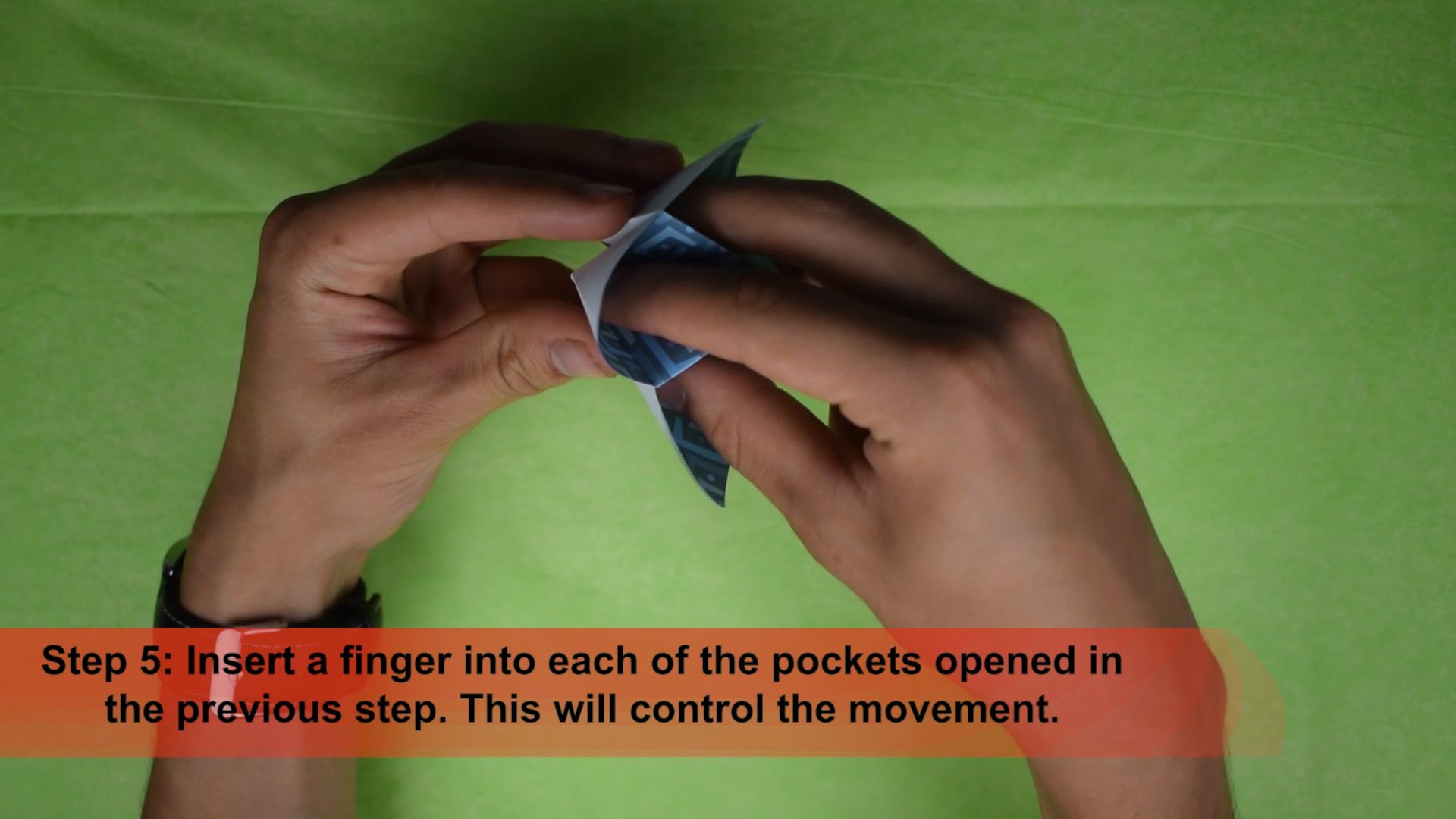 How to Fold an Origami Fortune Teller + How to Use : 7 Steps (with ...